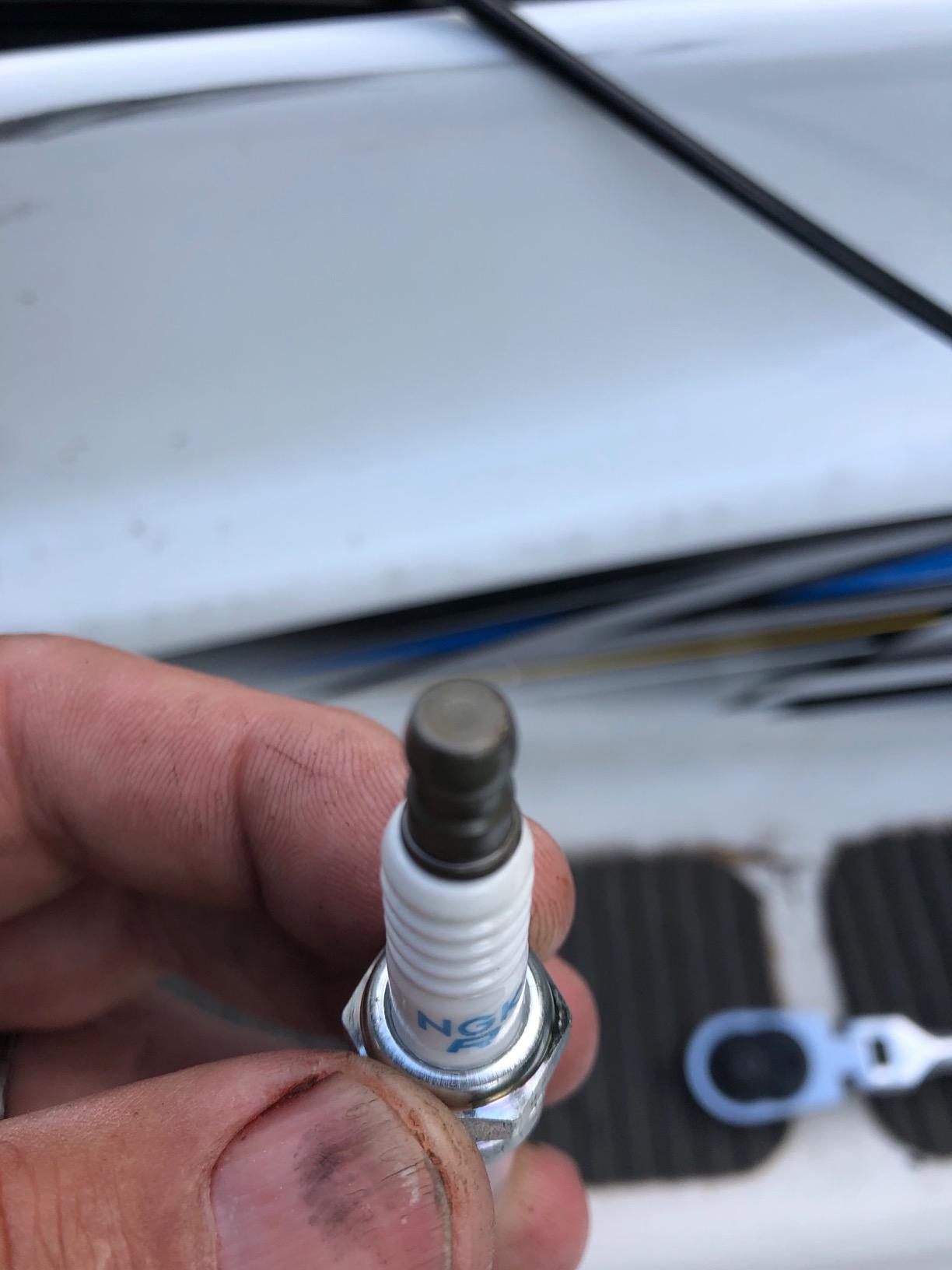 Amazon.com: KAWASAKI Jet Ski Oil Change Kit w/OEM Filter 2011-2015 STX ...