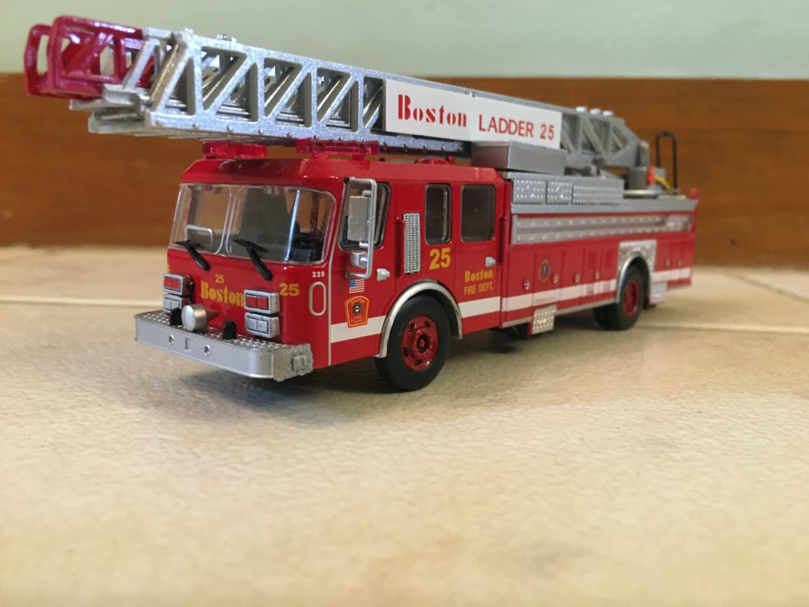 $9/mo - Finance E-One Rear Mount Ladder Boston Fire Truck 1990 Diecast ...
