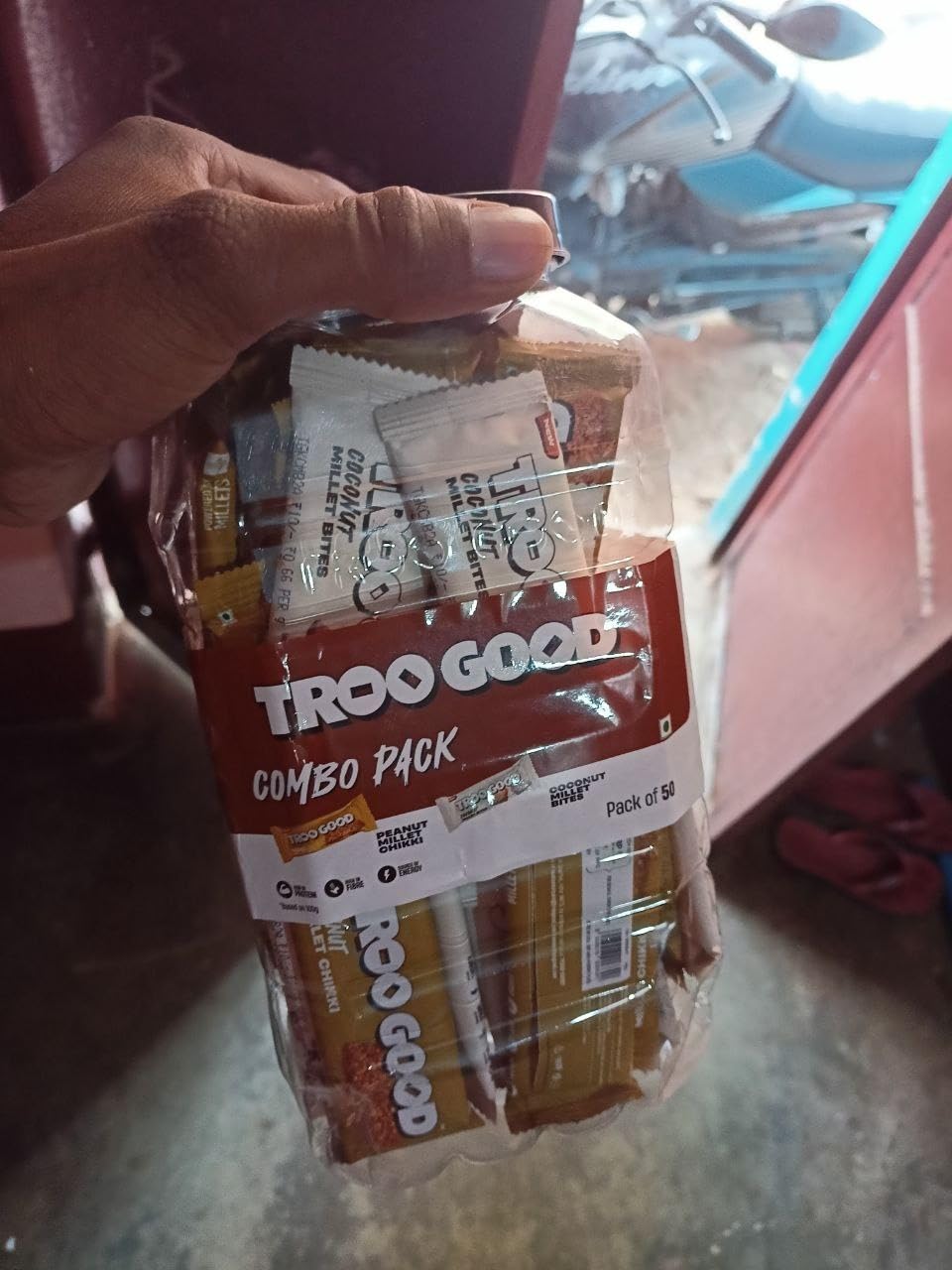 TROOGOOD Assorted Peanut Millet Chikki (16g)+ Coconut Millet Chikki ...