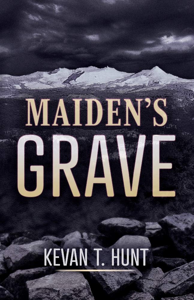 Amazon.com: Maiden's Grave: 9781886403642: Hunt, Kevan T.: Books