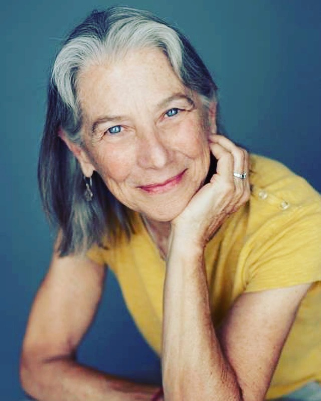 Amazon.com: Mare Chapman: books, biography, latest update