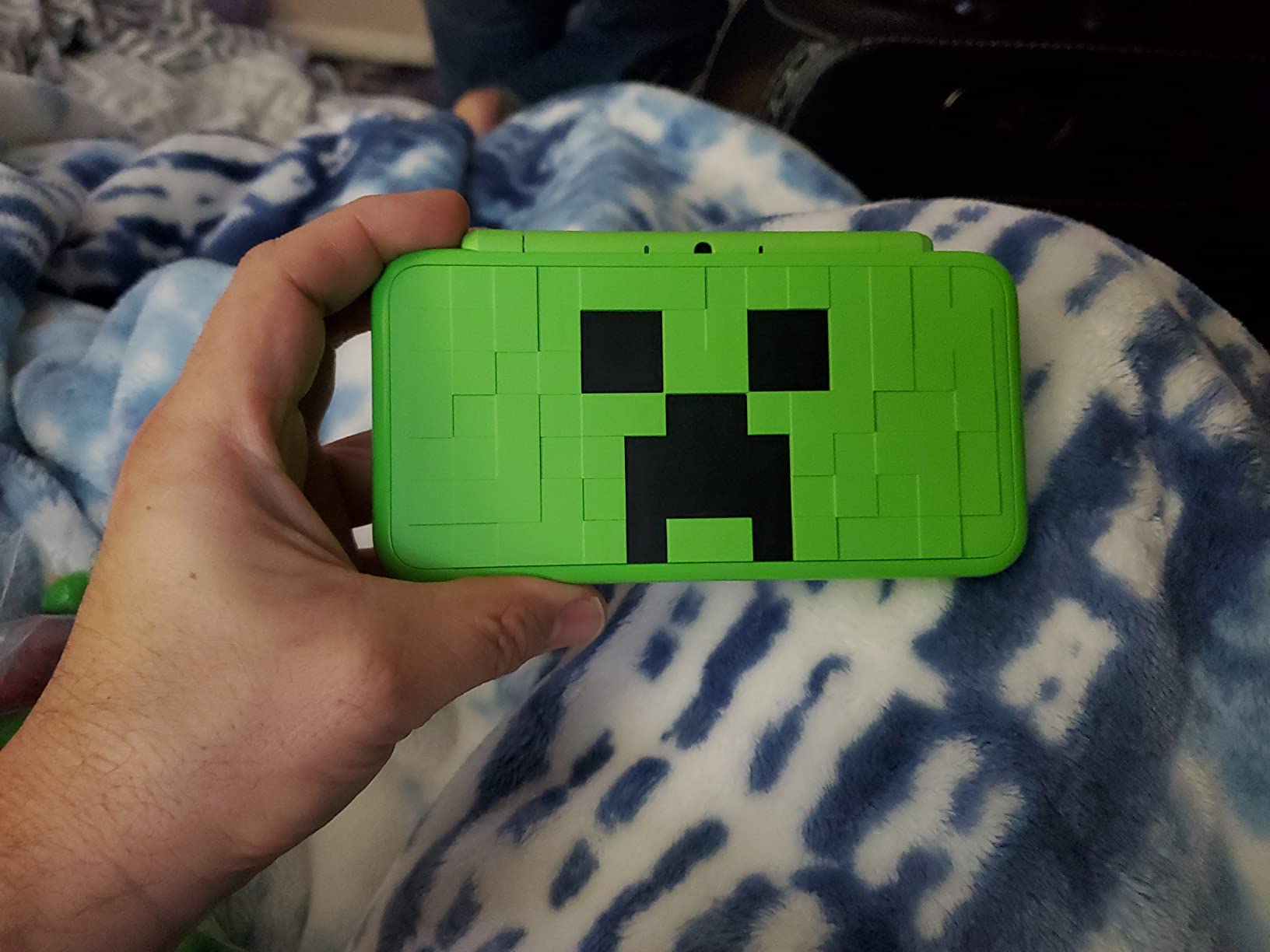 Amazon.com: MINECRAFT CREEPER EDITION NEW Nintendo 2DS LL Game Console ...