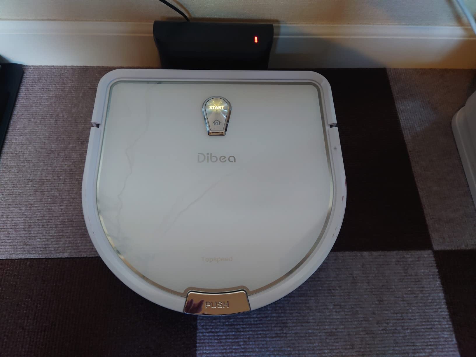 Amazon.co.jp : Dibea ロボット掃除機 D960 水拭き から拭き 強力吸引 自動充電 薄型 衝突&落下防止 床 カーペット 水洗いフィルター 150分間長時間稼動 PSE ...