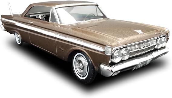 Amazon.com: AMT 1964 Mercury Comet Craftsman Plus Series 1:25 Scale ...