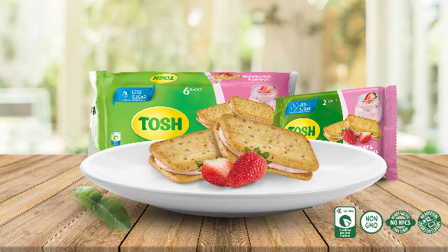 Watch Tosh Yogurt & Strawberries Cream Cookies on Amazon Live