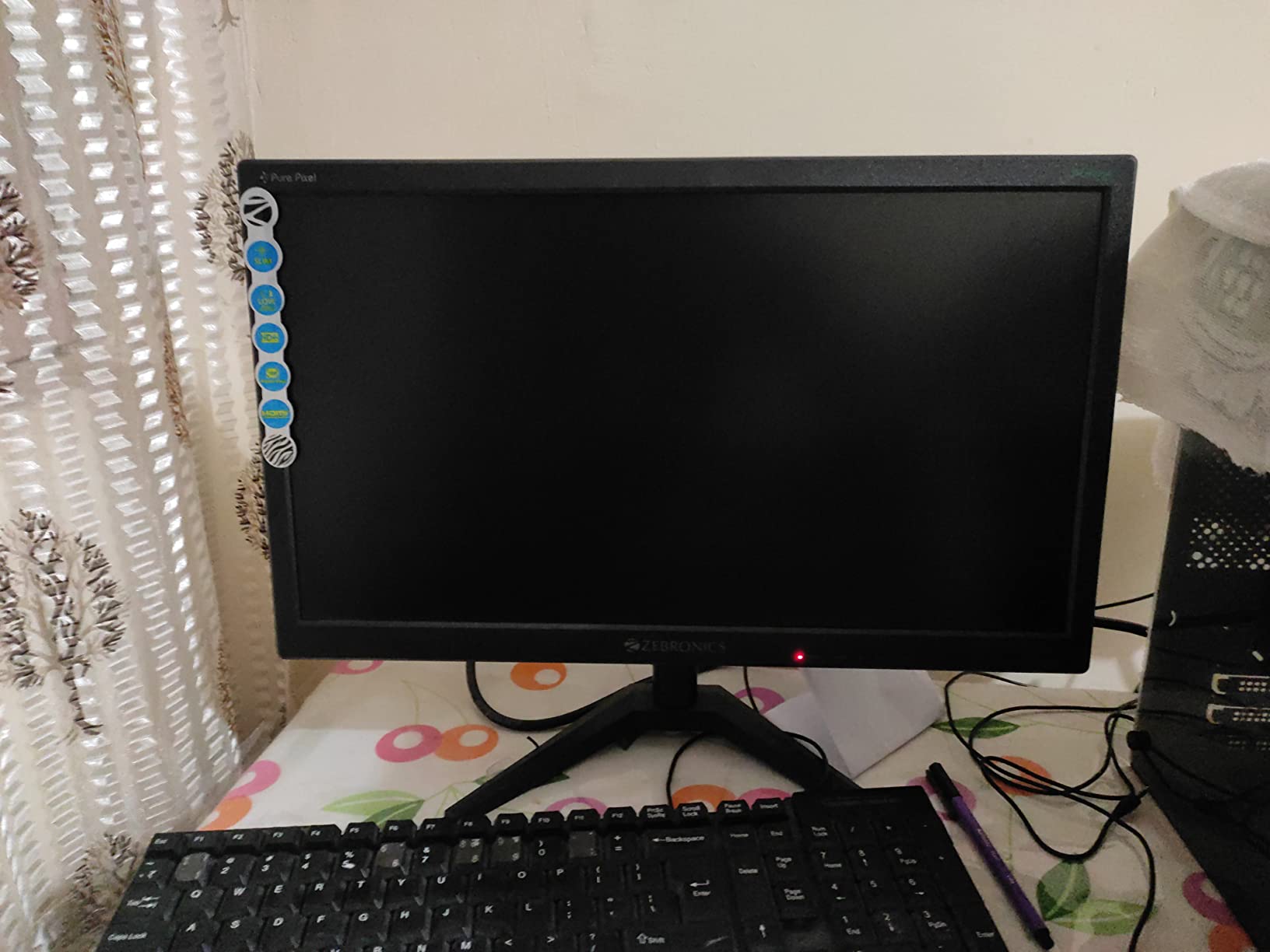 ZEBRONICS Zeb-A20HD 19.5 Inch (49.5 cm) 1600 X 900 LED Monitor, HD ...