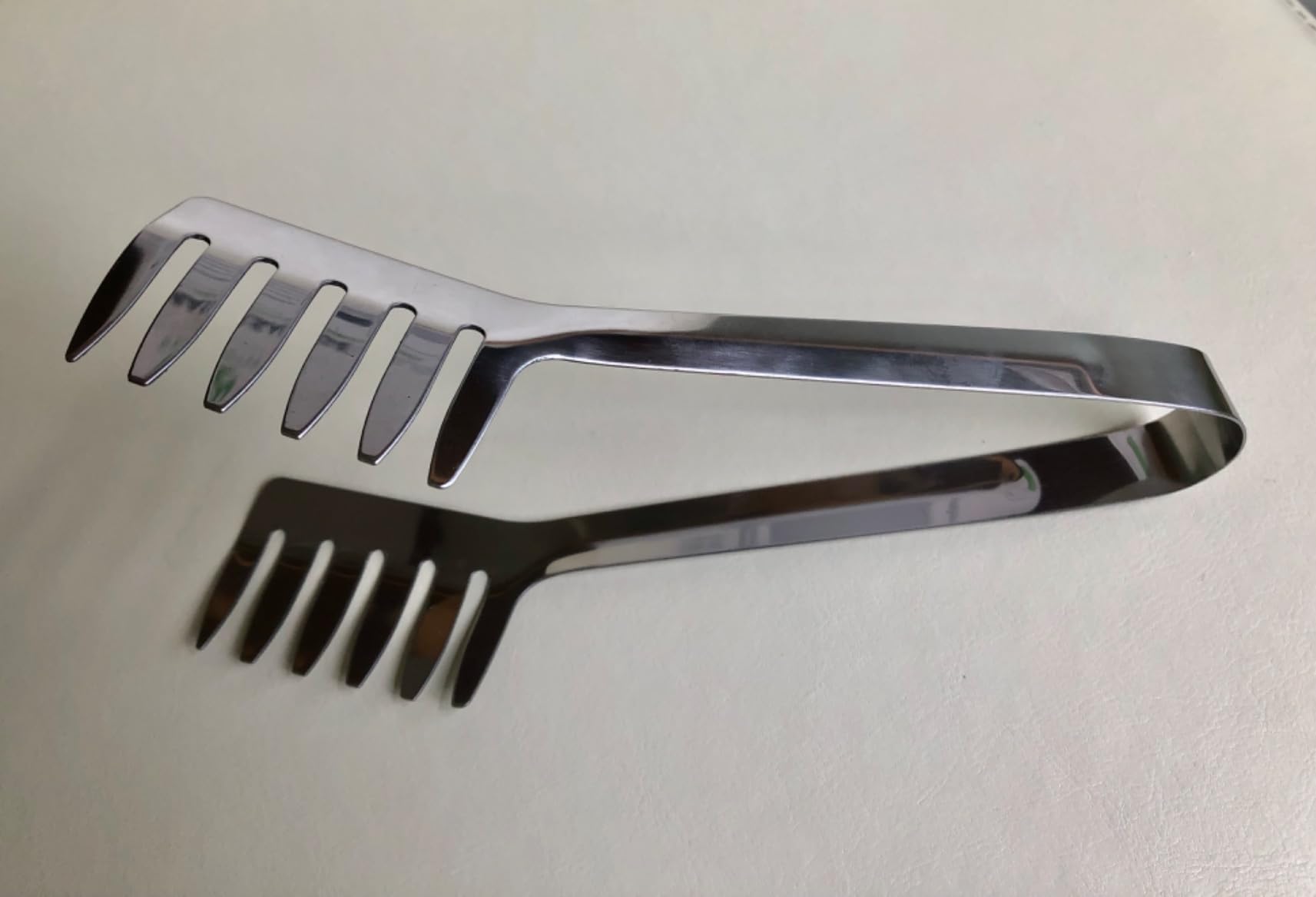 Amazon.com: Comb Shaped Stainless Steel Spaghetti Tongs Noodles Pasta ...