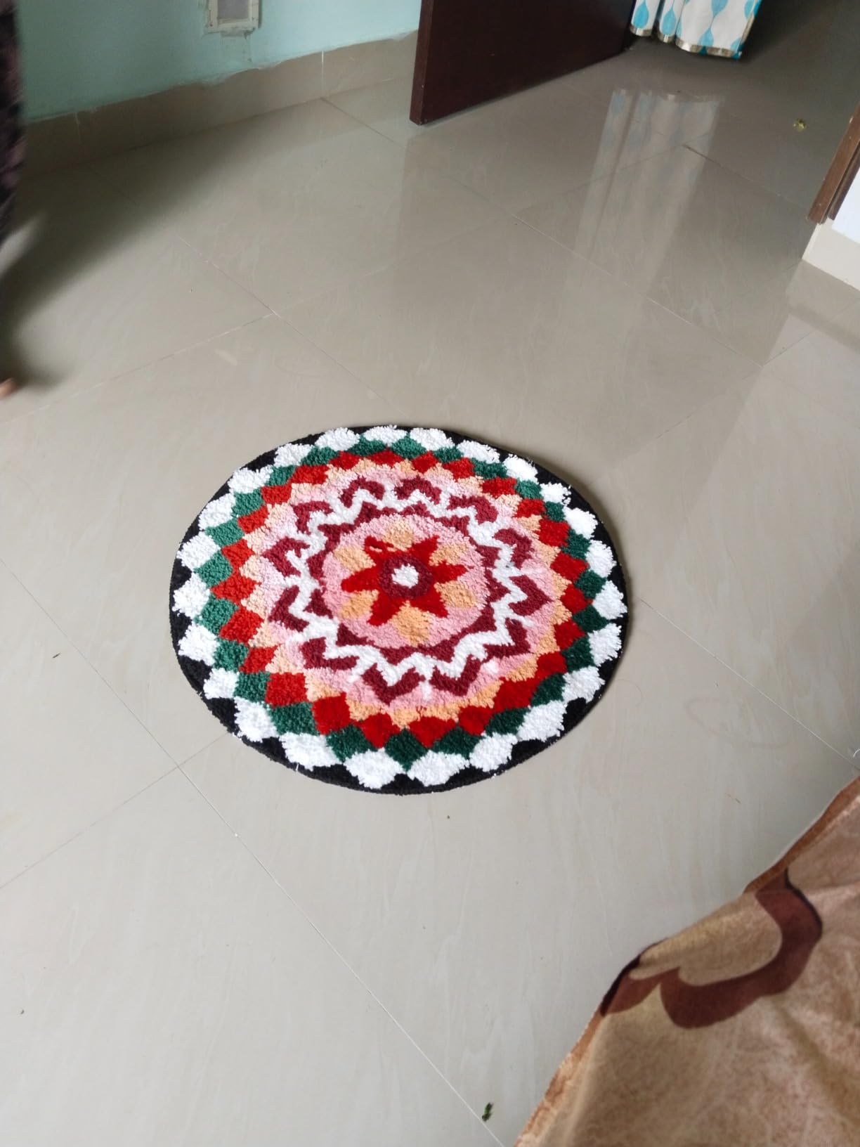 Buy Roseate Rangoli Round Rug (60x60 cm) Microfibre 2000 GSM Rugs ...