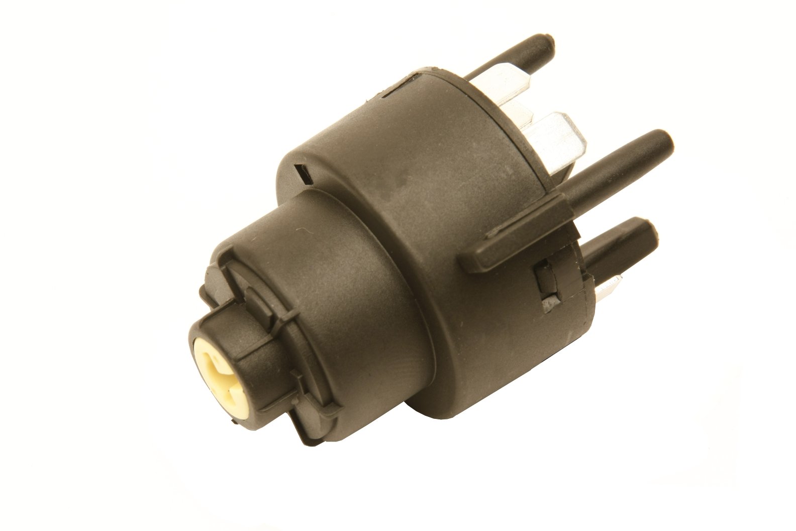 Snapklik.com : URO Parts 4A0905849B Ignition Switch