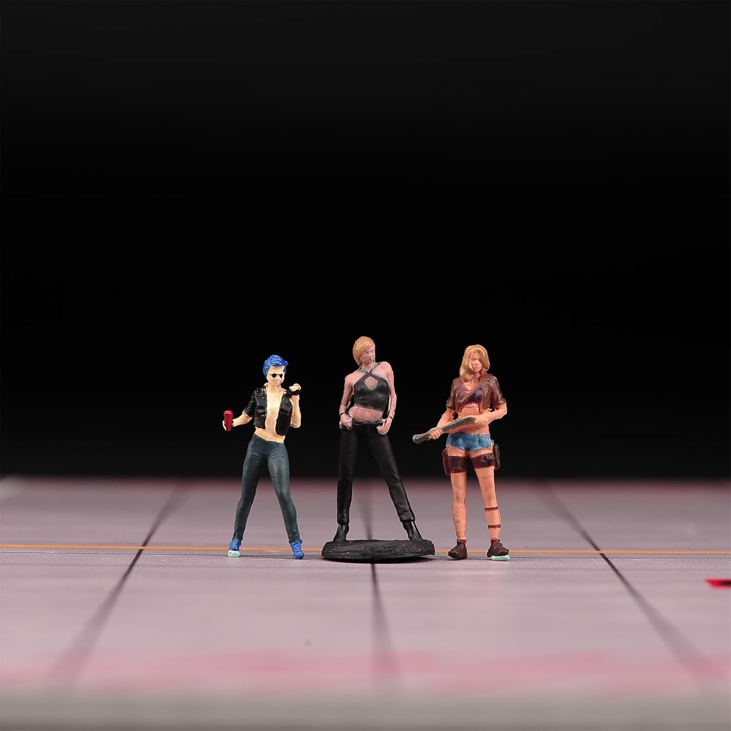 Amazon.com: 1:64 Scale Miniatures People Figurine Set Hand Painted Tiny ...