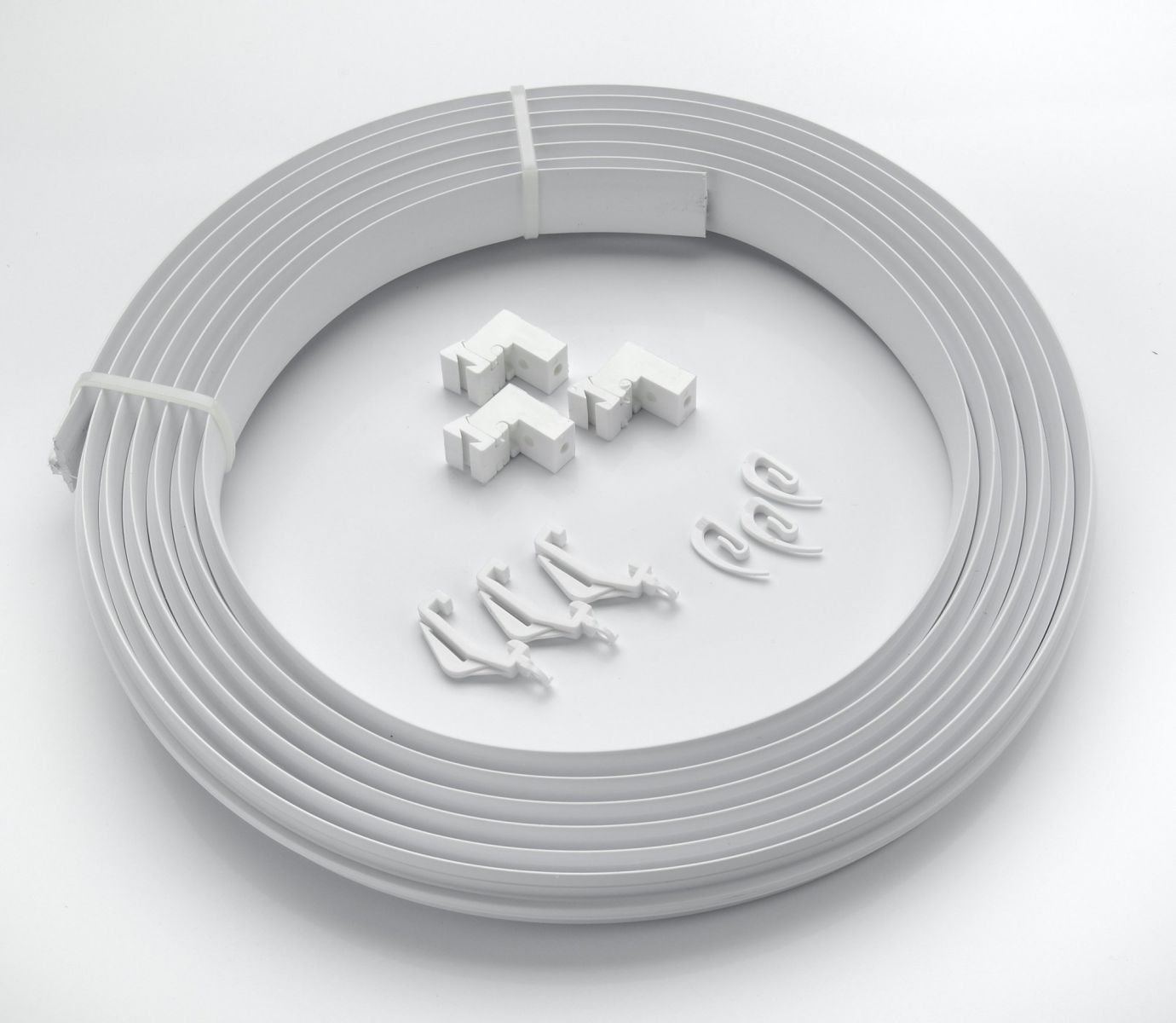UNIV PVC Track+FITT Coil 500CM : Amazon.co.uk: Business, Industry & Science