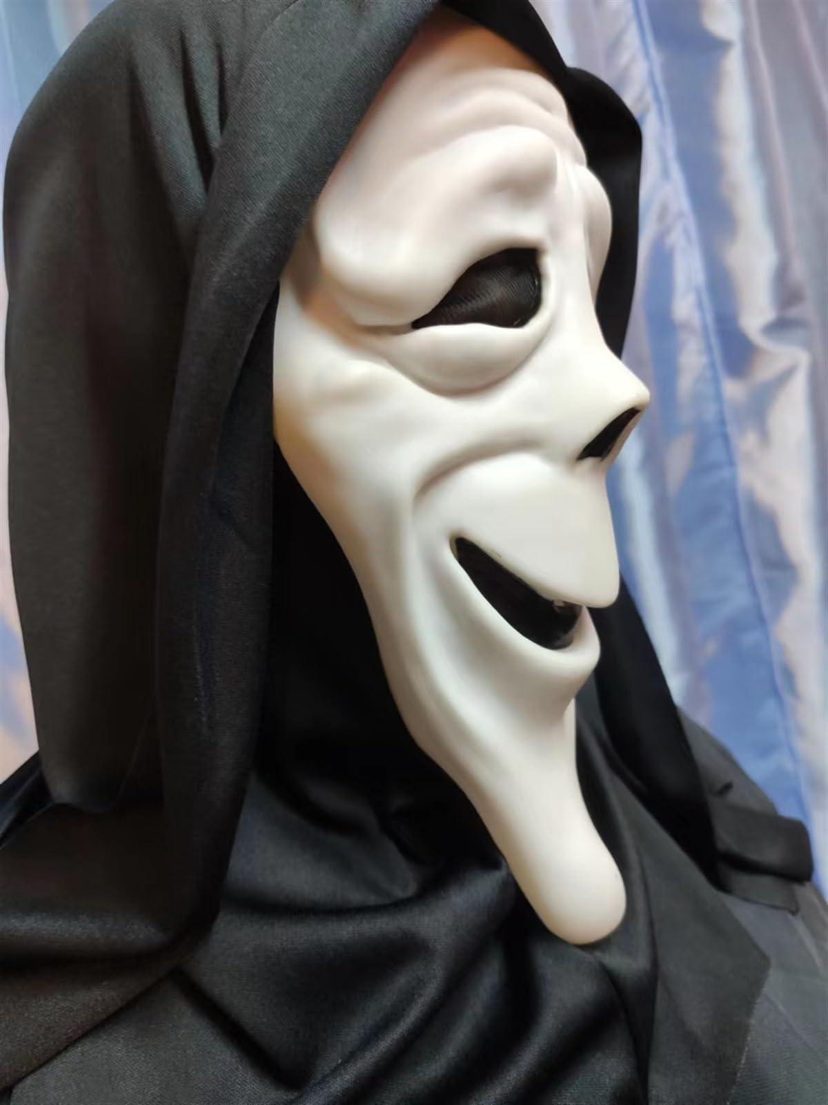 Scream Mask Stoned