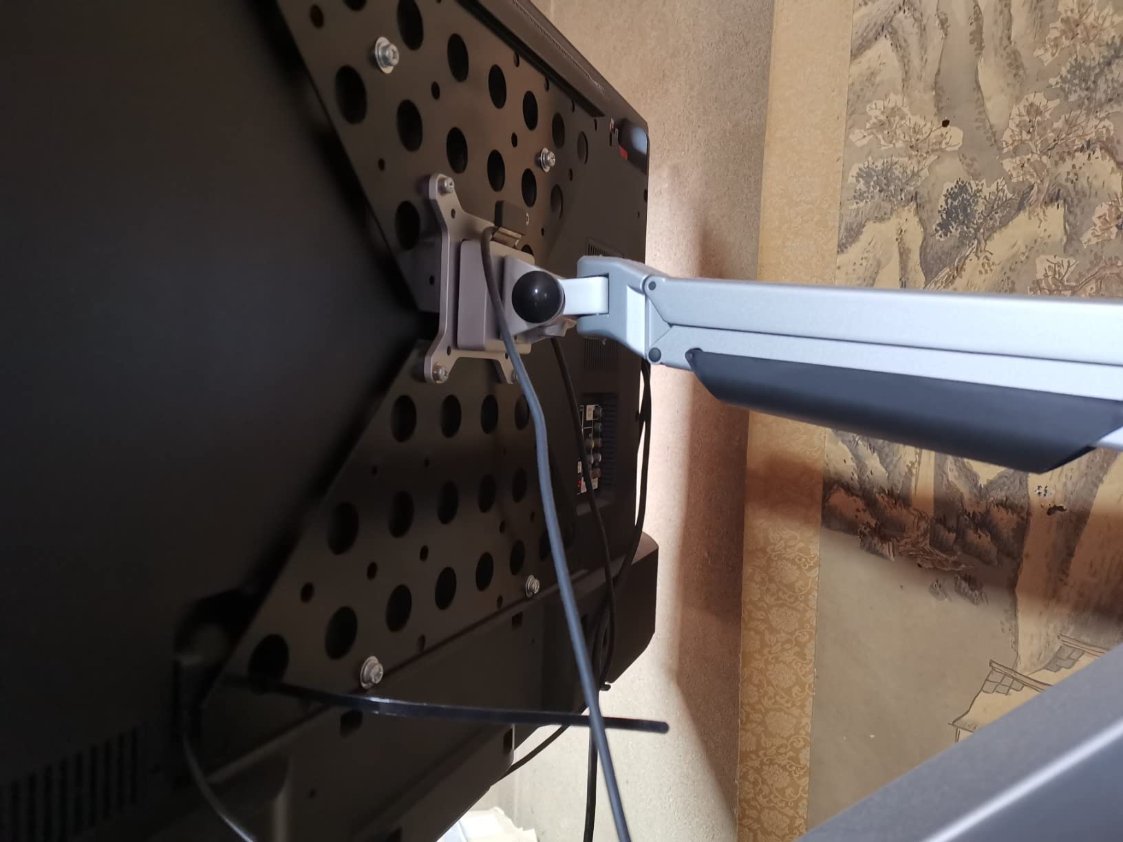 Amazon.co.jp: 長尾製作所 VESA規格変換プレート[100/200×100/200→300/400×300/400㎜] NB-VS4040 : パソコン・周辺機器