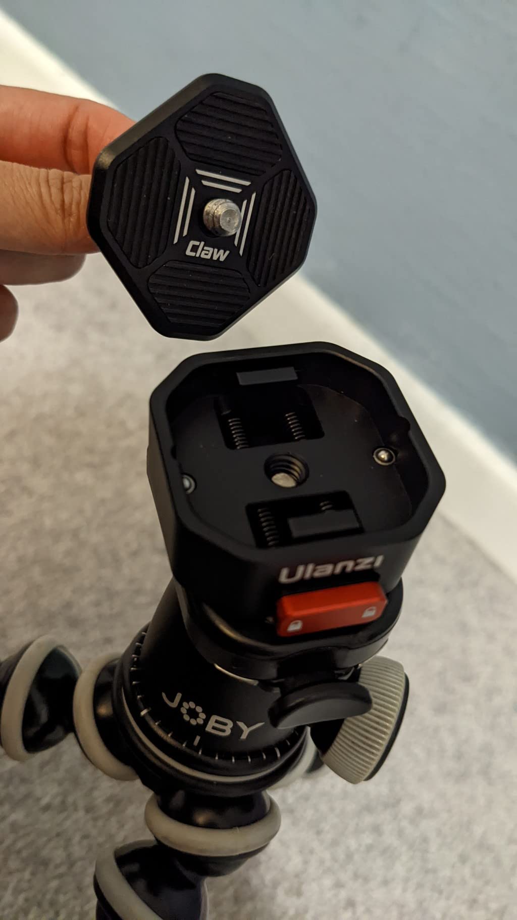 ULANZI Claw Quick Release Camera Mount, Metal Quick Release Plate with ...