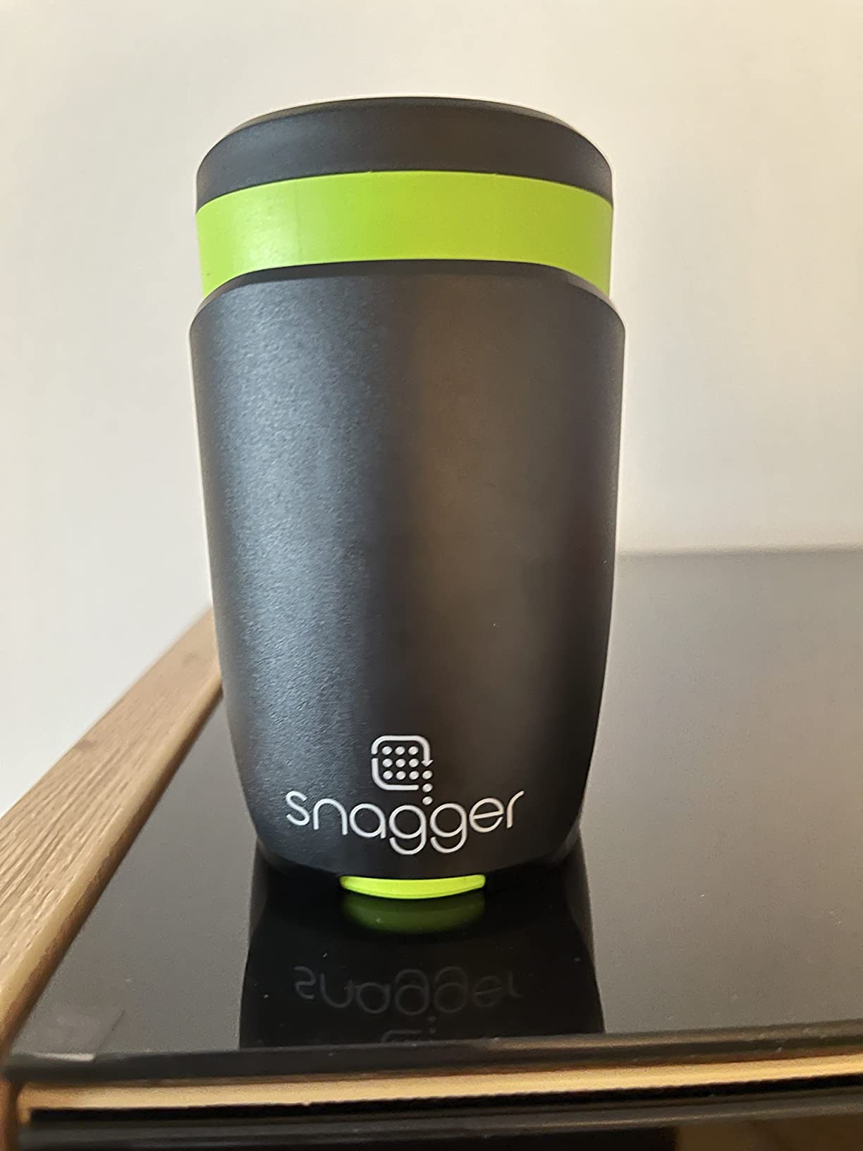 snagger DOPPELPACK - Der Snackspender/saubere Hände beim snacken ...