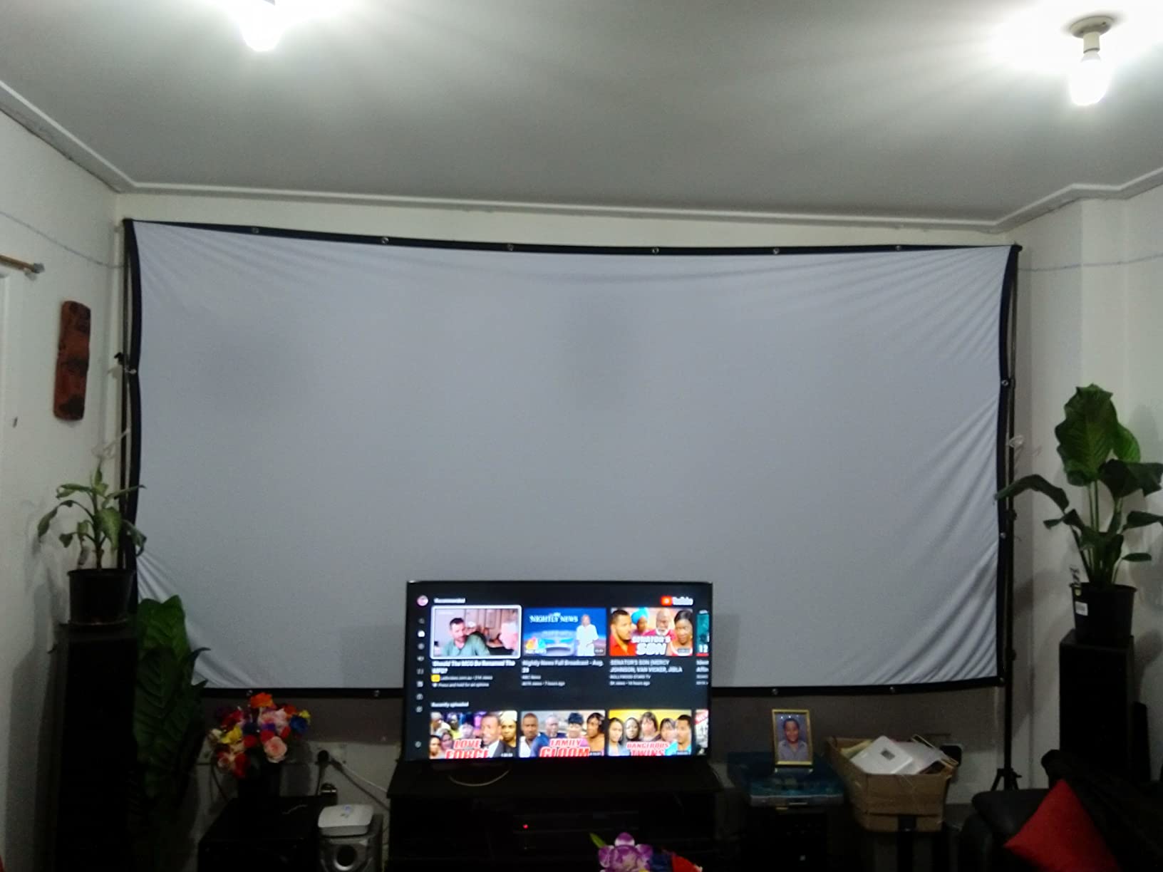 Video Projection Screen 150 inch, Washable 4K Projector Screen 16:9 HD ...