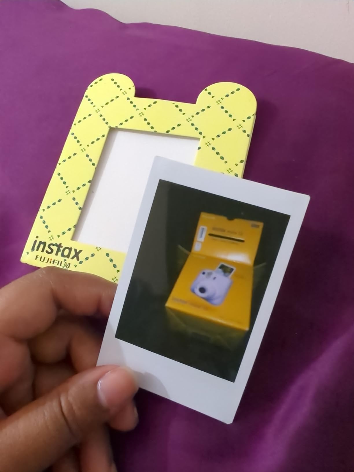 Fujifilm Instax Mini 12 Gift Box with 10 Shots- Blue : Amazon.in ...