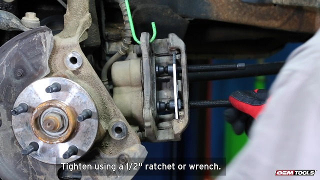 Watch OEMTOOLS Dual or Single Disc Brake Pad Spreader on Amazon Live