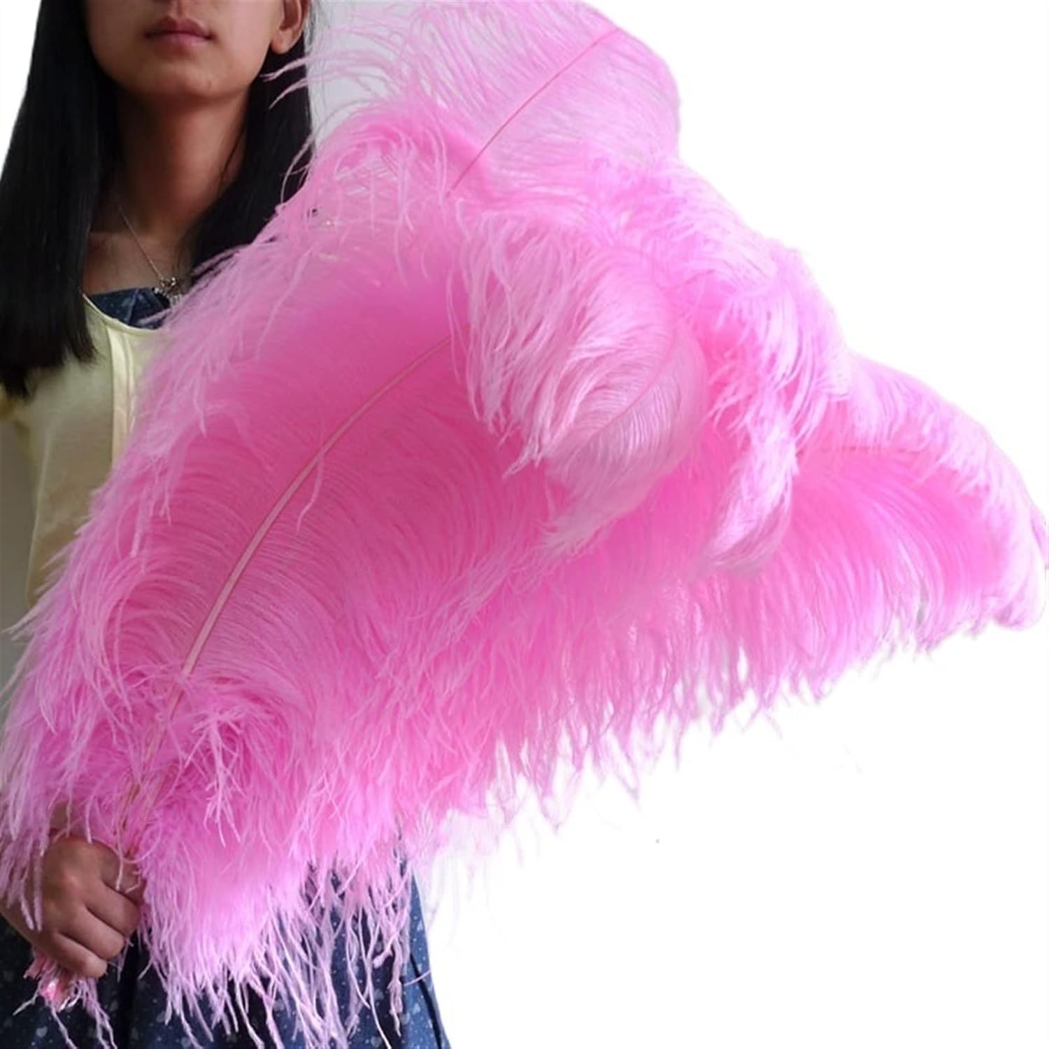 Amazon.com: Red Colour Dyed Ostrich Feathers Size Range 50cm To 70cm ...