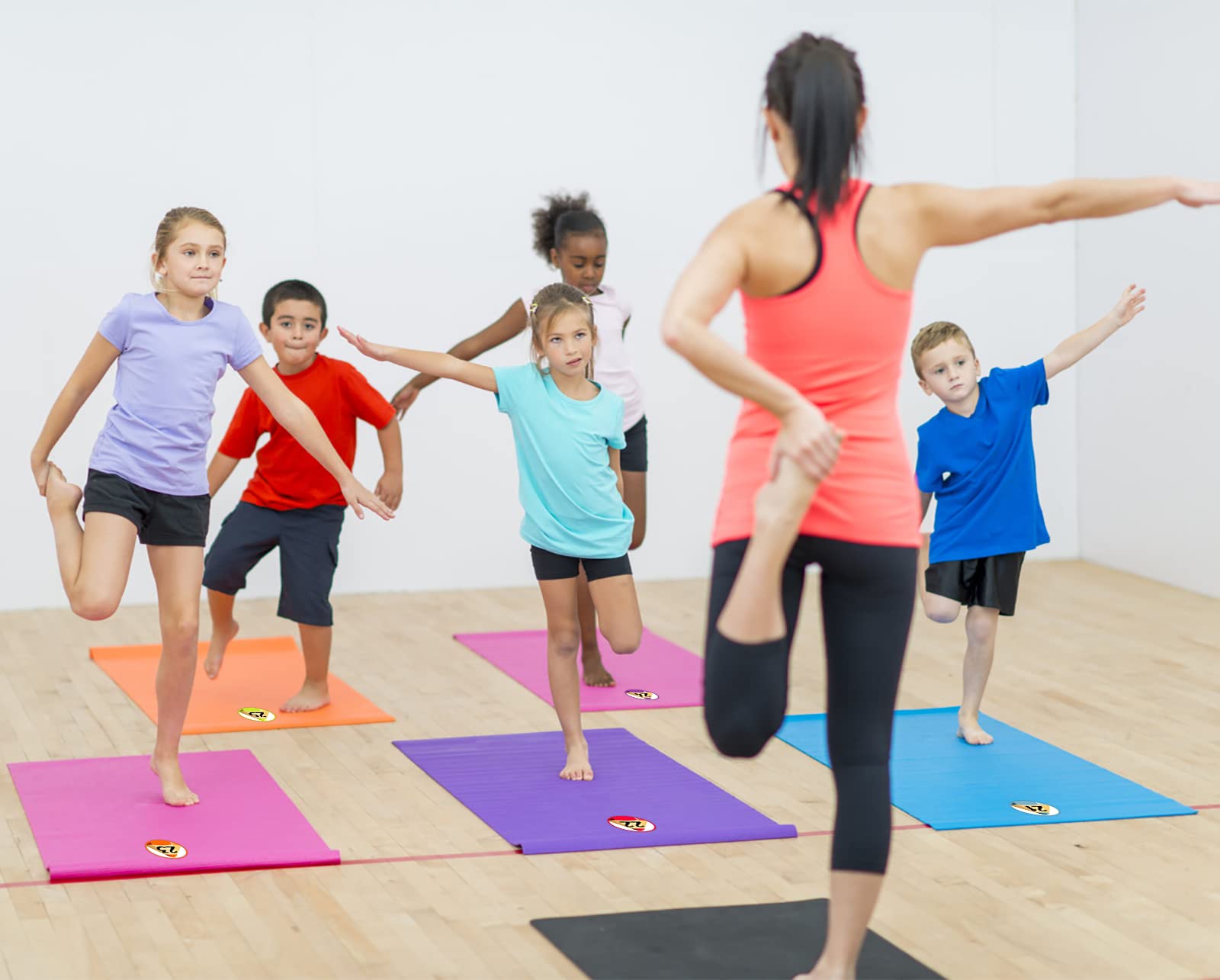 Snapklik.com : Classroom Line Up Spots - 4" Line Up Spots For Classroom ...