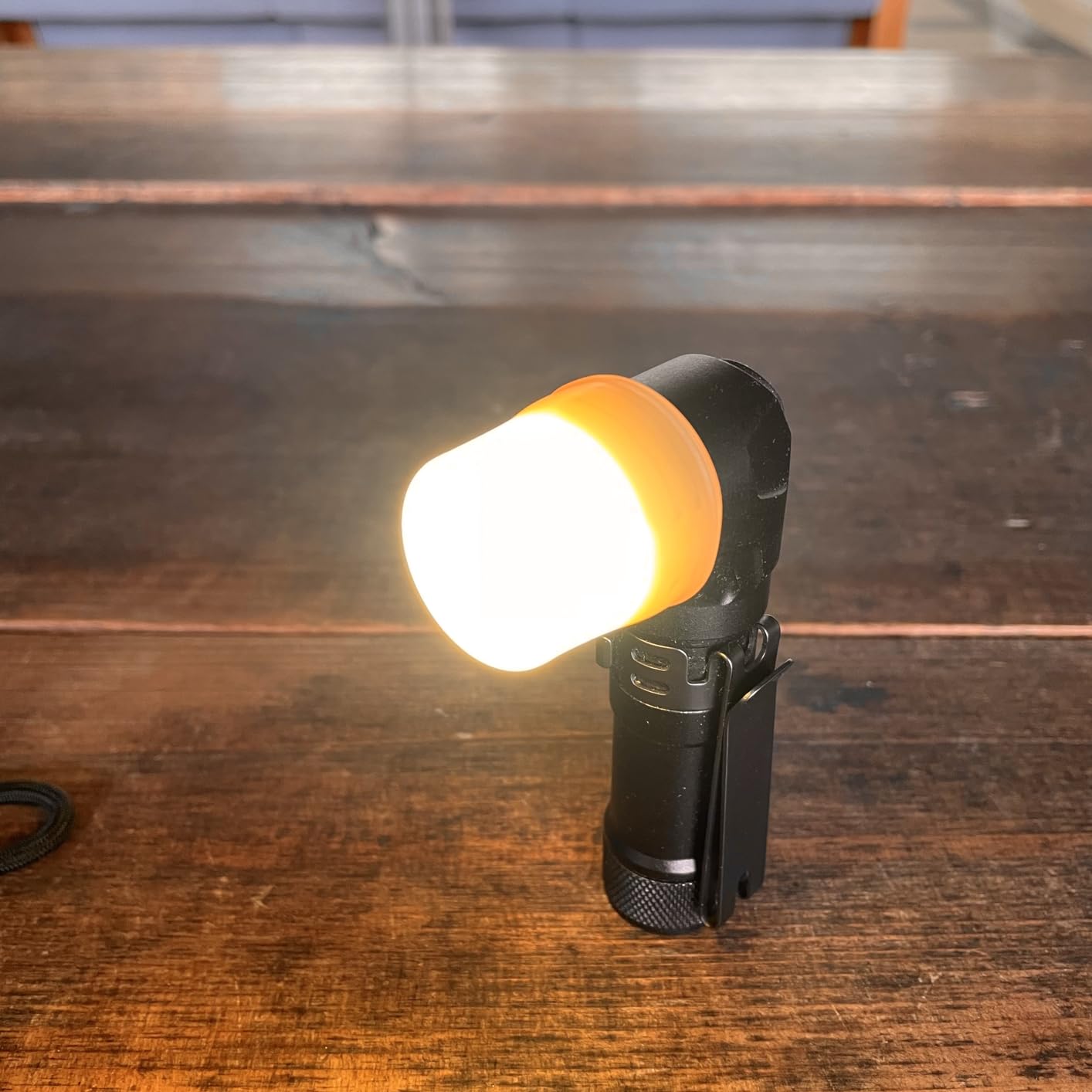 Amazon | WUBEN(ウーベン) AC1 懐中電灯用アクセサリー ディフューザー ホワイト シリコン製 最大内径25mm キャップ ...