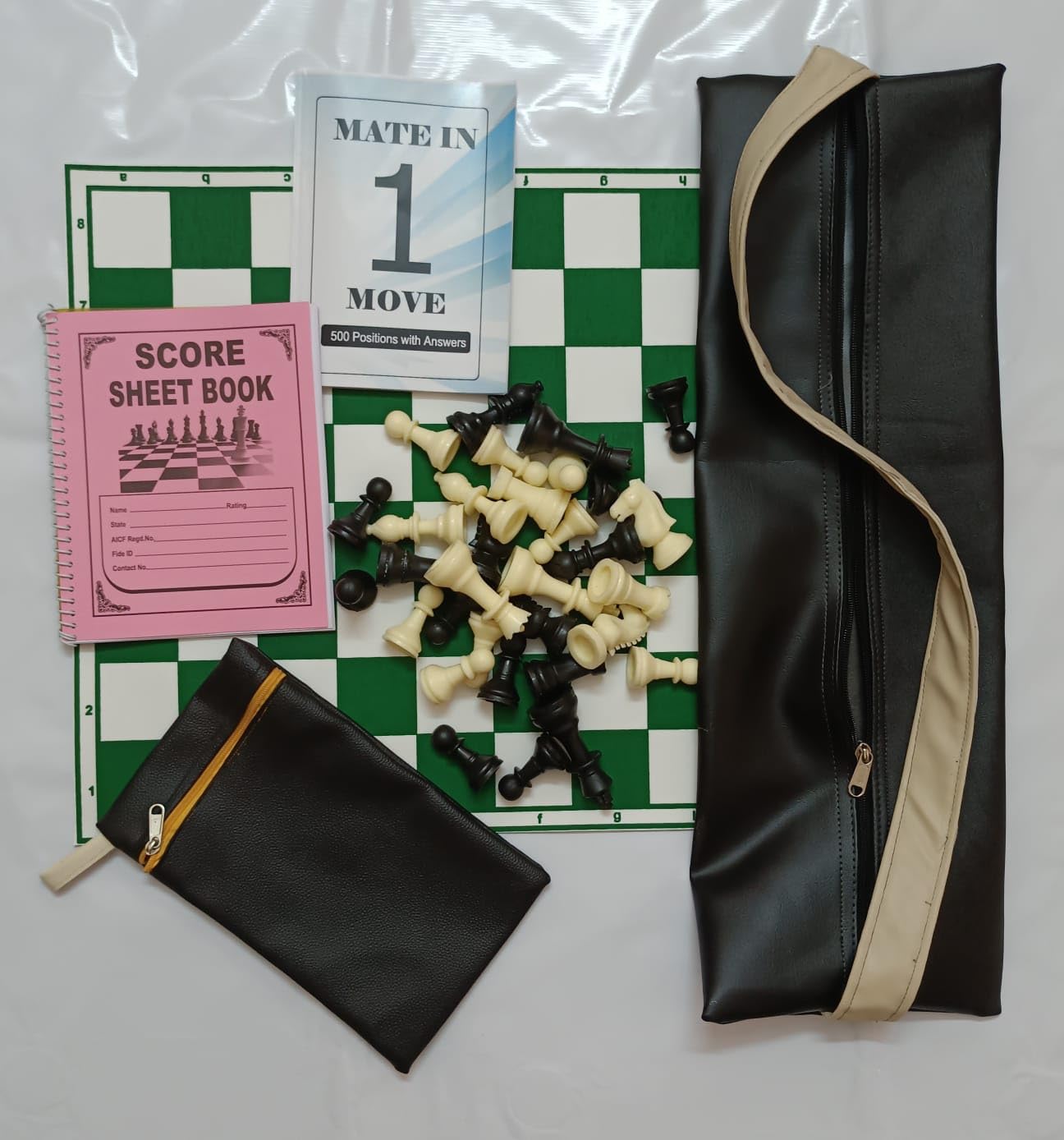 Buy Miracle Chessmen - Complete Chess Kit Online at Low Prices in India ...