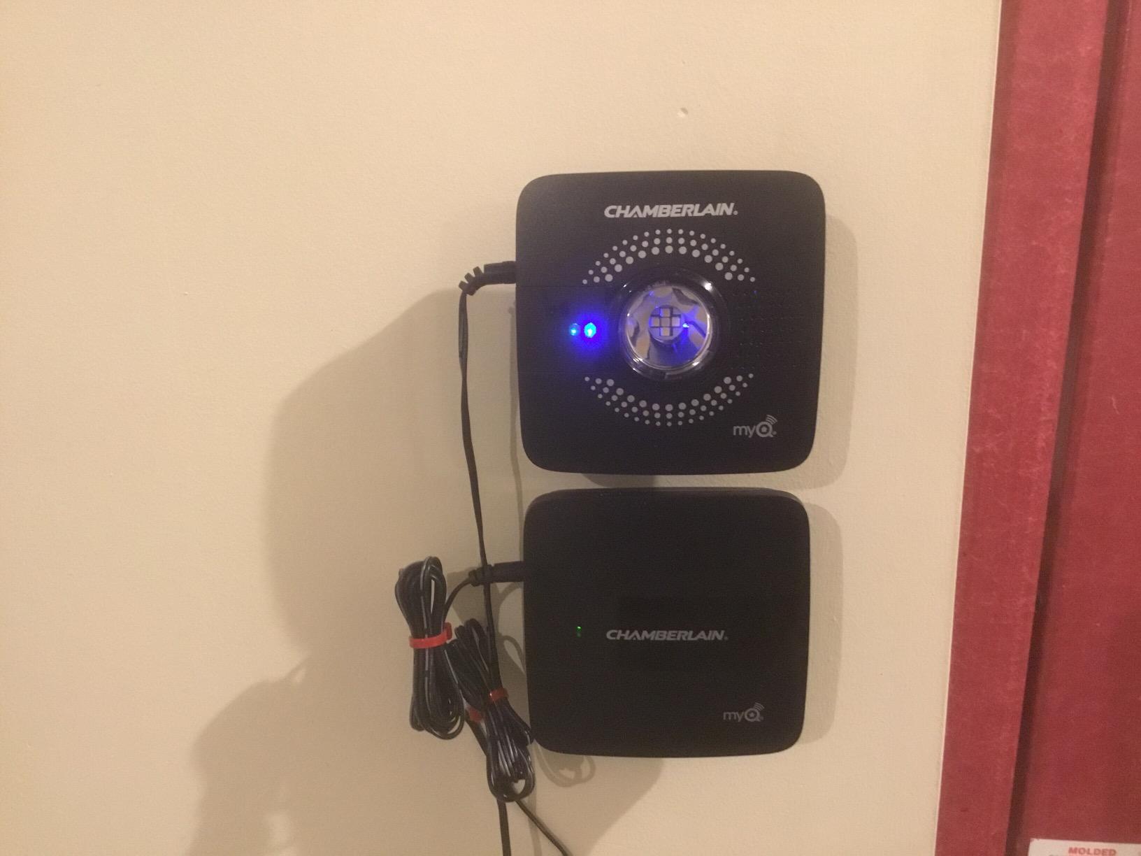 Amazon.com: LiftMaster MYQ 819LMB MyQ Home Bridge : Tools & Home ...