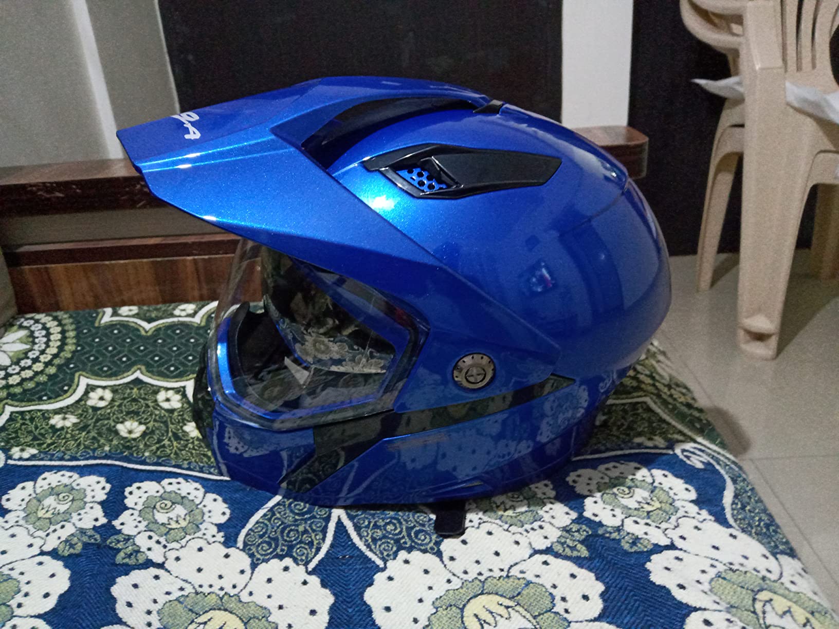 Vega Mount M.Blue Helmet-L : Amazon.in: Car & Motorbike