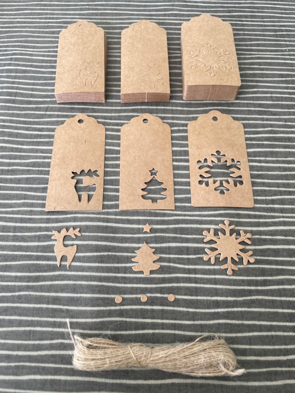 100pcs Christmas Kraft Paper Gift Tags, Red Gift Tags with Hollow ...