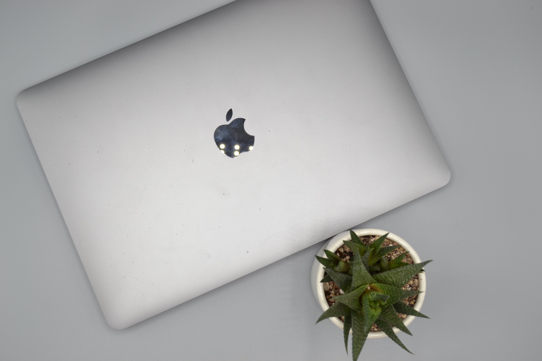 Apple PC Portatile MacBook Air 2020: Chip Apple M1, Display Retina 13 ...