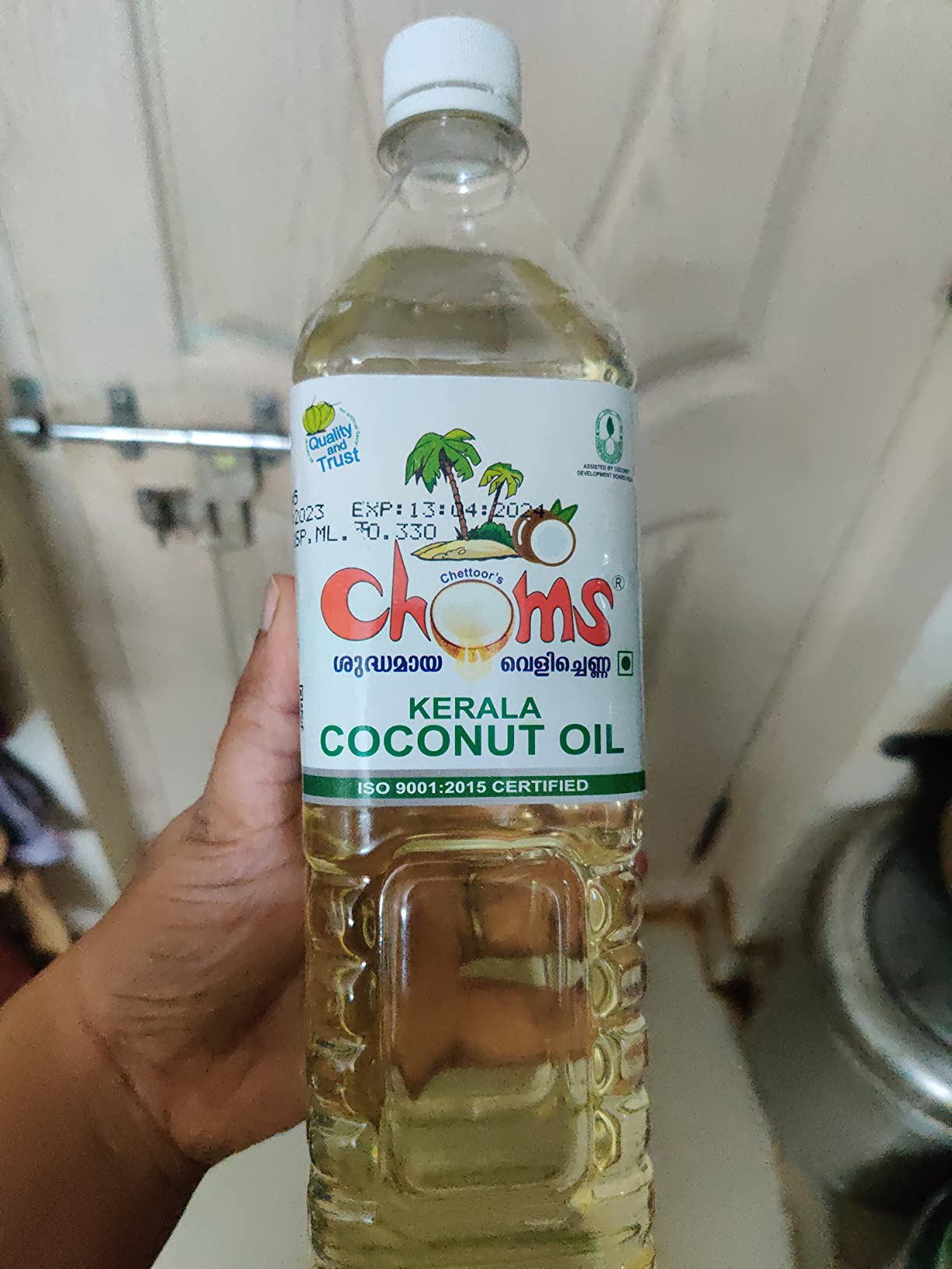 CHOMS Cooking Coconut Oil, 100% Pure, Edible (1 Litre) : Amazon.in ...