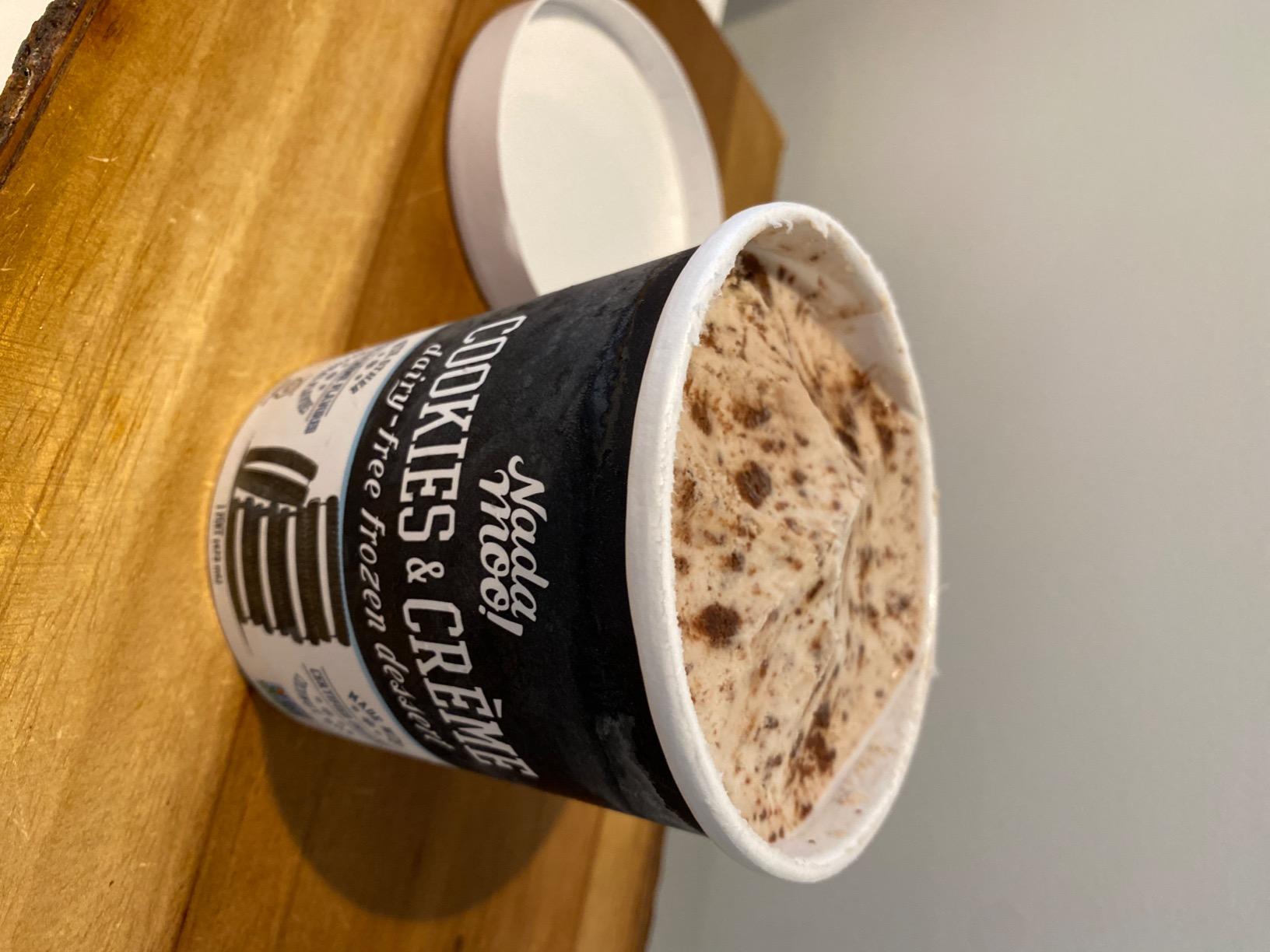 Amazon.com: NadaMoo! Dairy-Free Ice Cream, Cookies & Crème, 16 oz ...