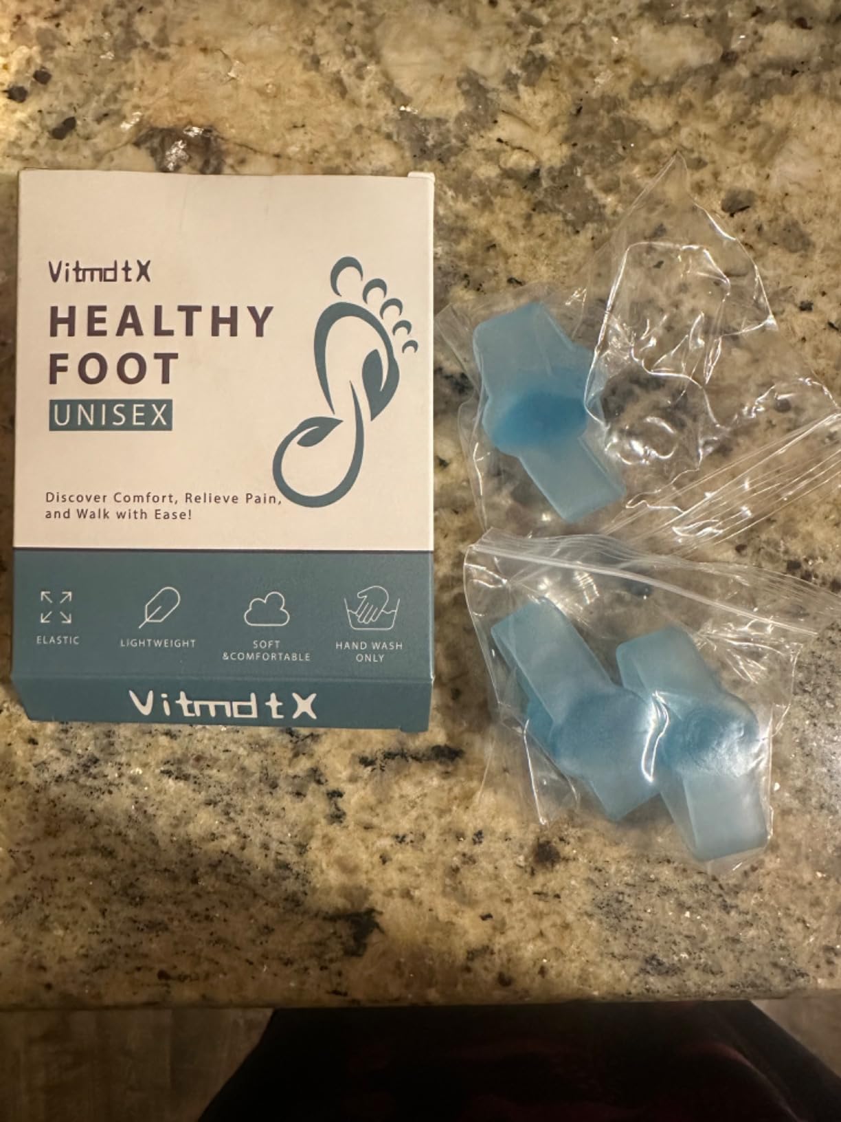 Amazon.com: Toe Spacers for Overlapping Toes, Gel Big Toe Separators ...