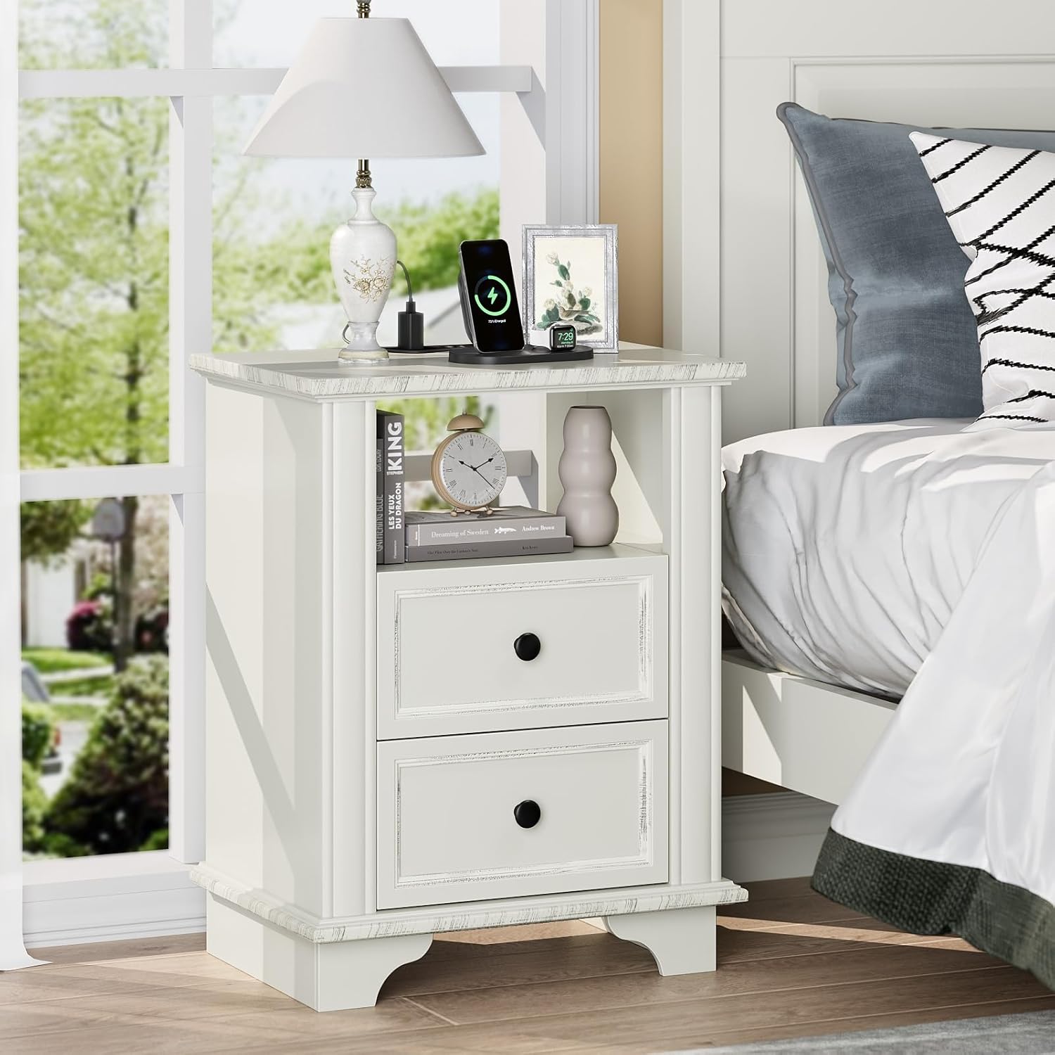Amazon.com: VINGLI 19.7" W Nightstand with Charging Station, White ...