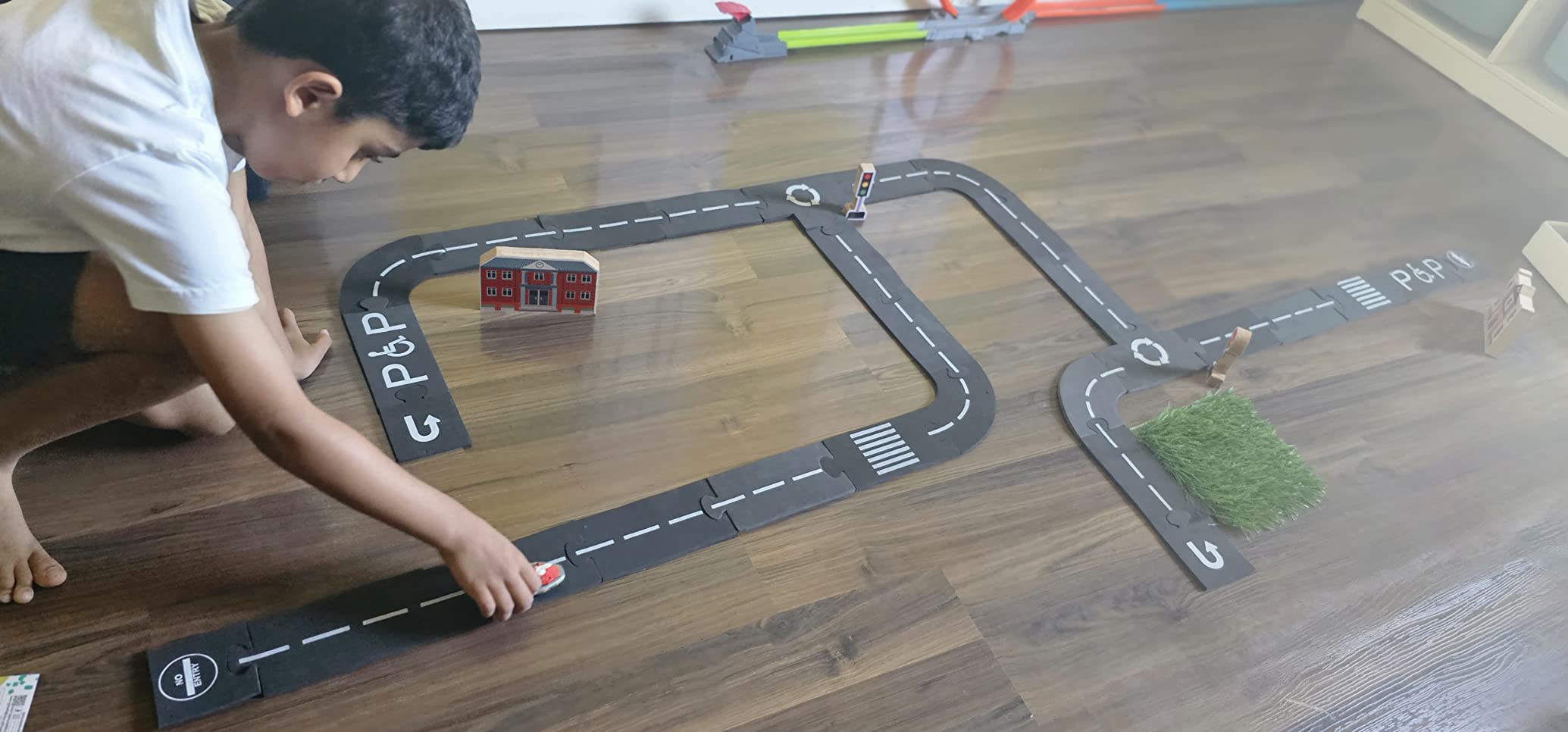 Buy GrapplerTodd Road Track Set - 37 Pieces Fun Playing Puzzle Road Set ...