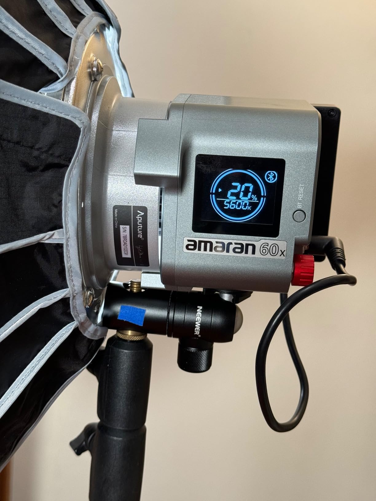 NEEWER Light Stand Mount Adapter with Cold Shoe and 1/4” Screw Mini ...