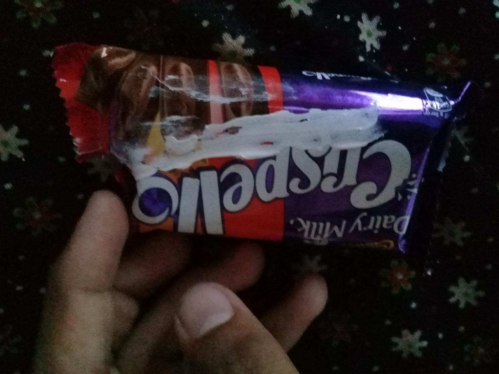 Cadbury Dairy Milk Crispello Chocolate Bar, 35 grams : Amazon.in ...