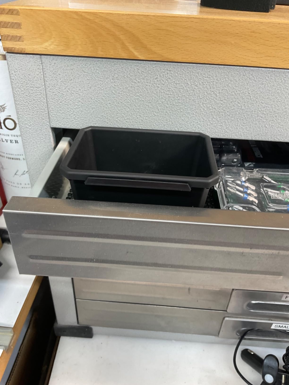 $33/mo - Finance AIRAJ Large 8 Drawers Tool Chest,Pushable Rolling Tool ...