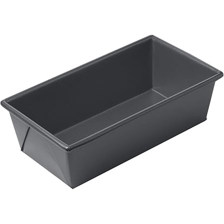 Amazon.com: Chicago Metallic Professional 1-Pound Non-Stick Loaf Pan, 8 ...