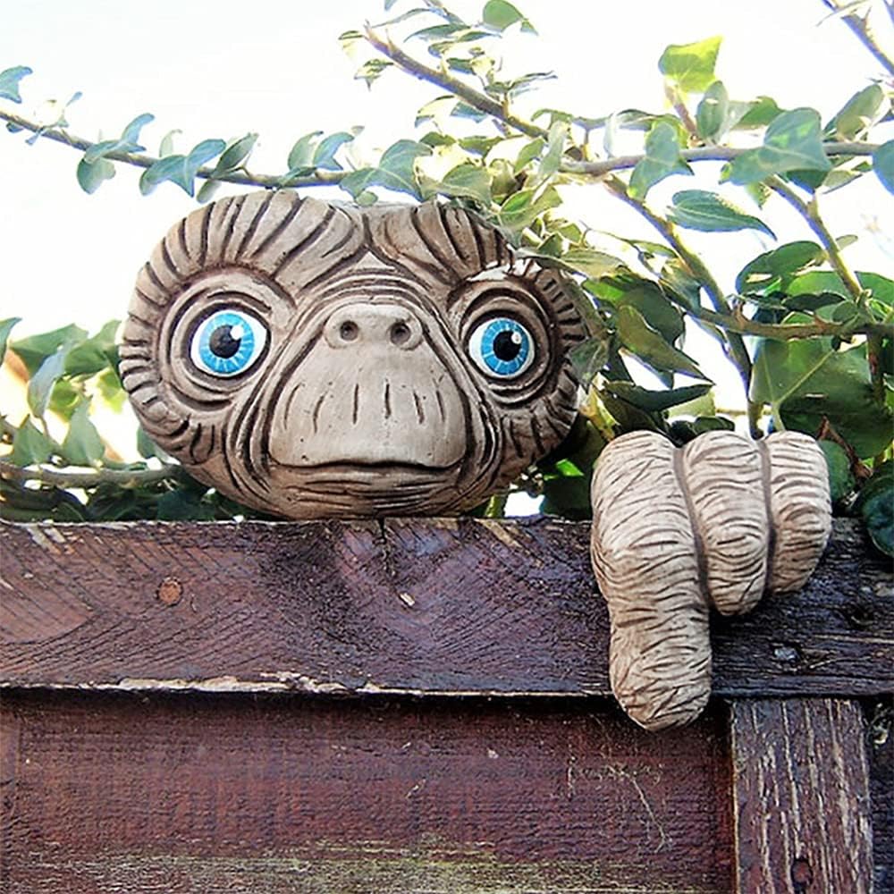 Tree Face Garden Ornaments Outdoor,Elf Out The Door Tree Hugger ...