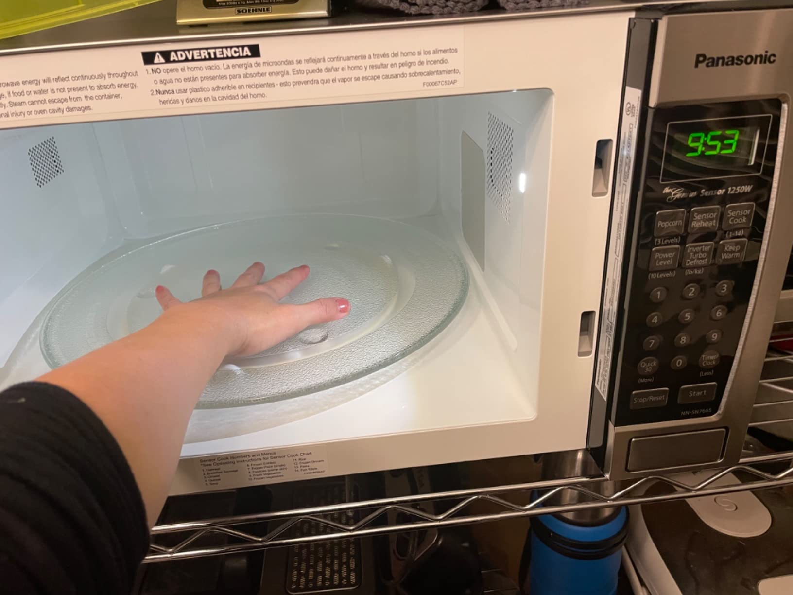 $11/mo - Finance Panasonic NN-SD78LS 1.6 cu.ft Cyclonic Inverter ...