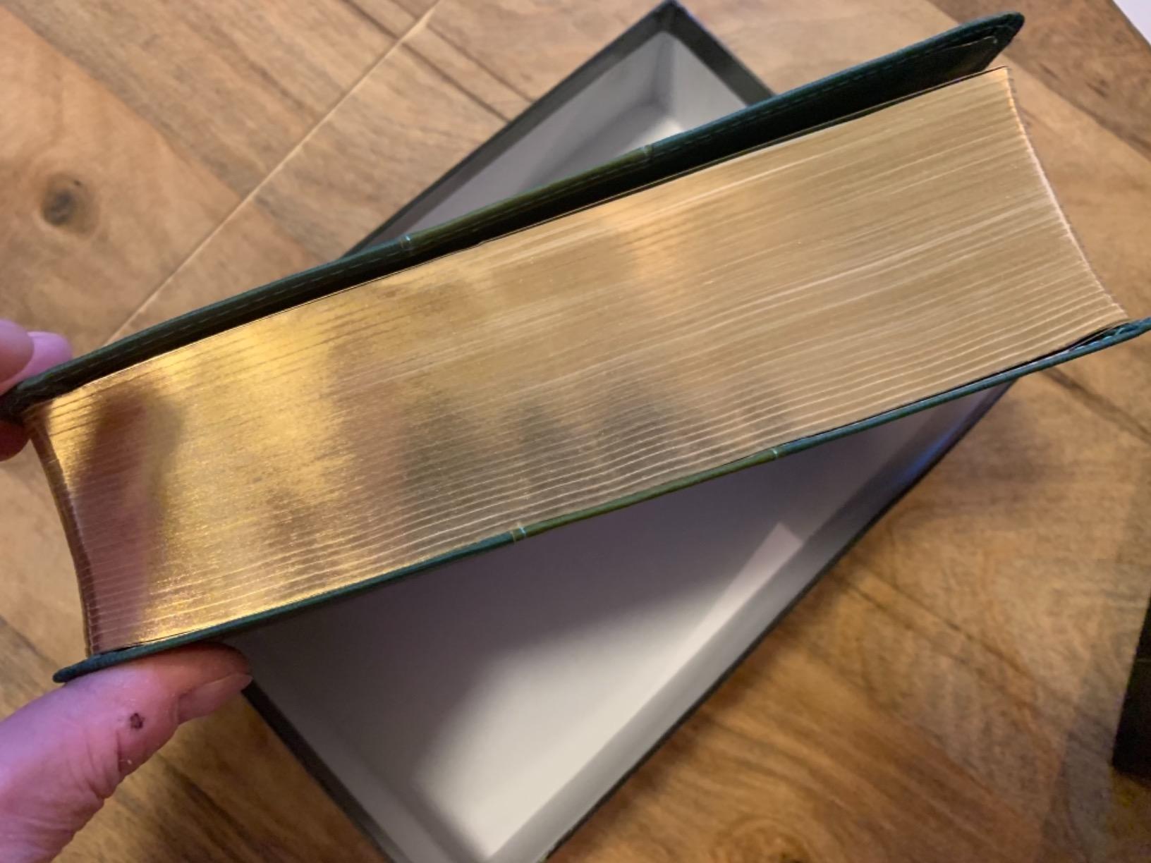 Amazon.com: TLV Personal Size Giant Print Reference, Holy Scriptures ...