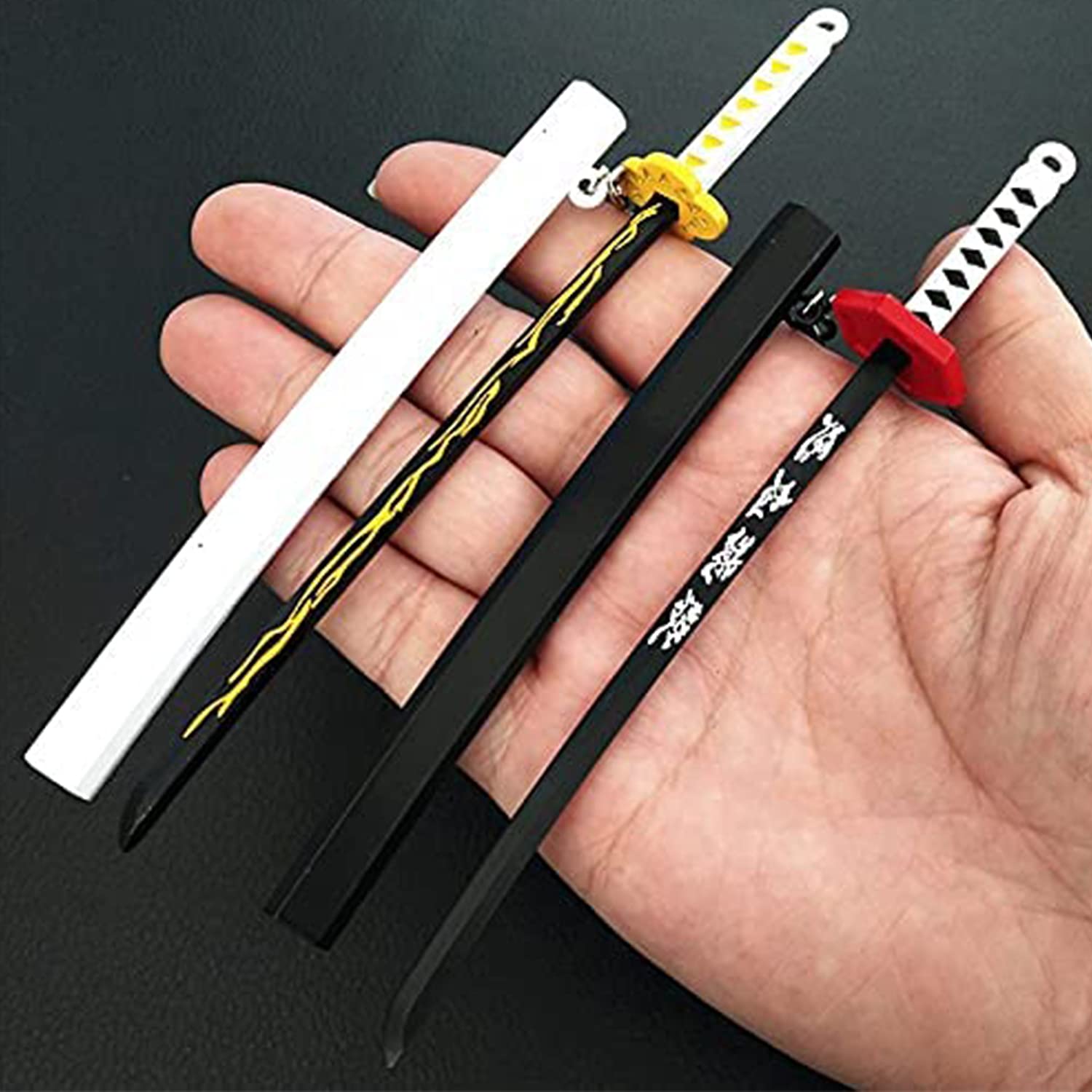 Demon Slayer Sword Keychain Mini Toy Katana with Scabbard Metal Samurai ...