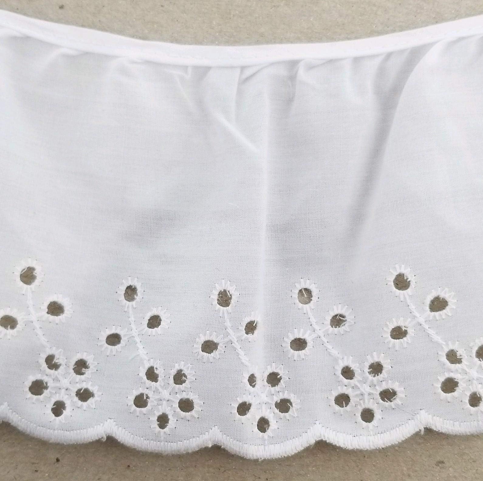 Amazon.com: 4" Ruffled Gathered Embroidery Eyelet Trimming - 5 ...