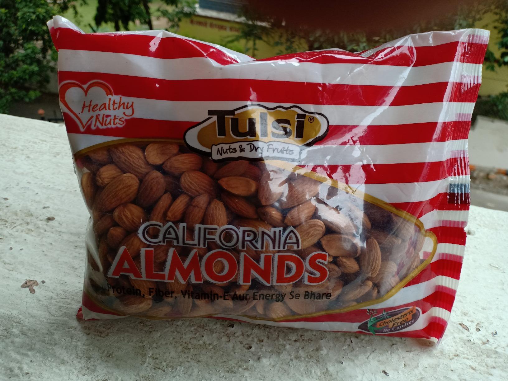 Tulsi Almonds, 1kg and Tulsi Dry Fruits Raisins 1kg : Amazon.in ...