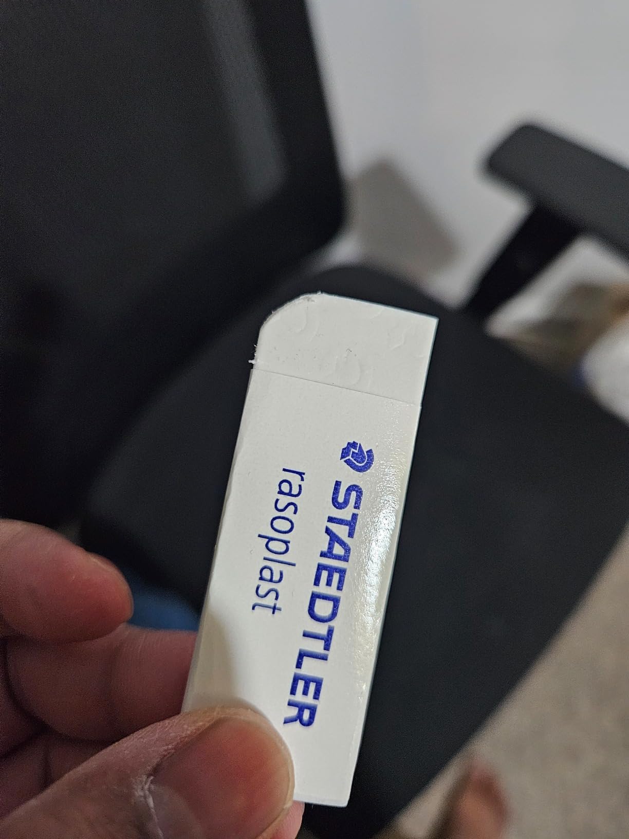 Staedtler Rasoplast Eraser, Large, White : Amazon.com.au: Stationery ...