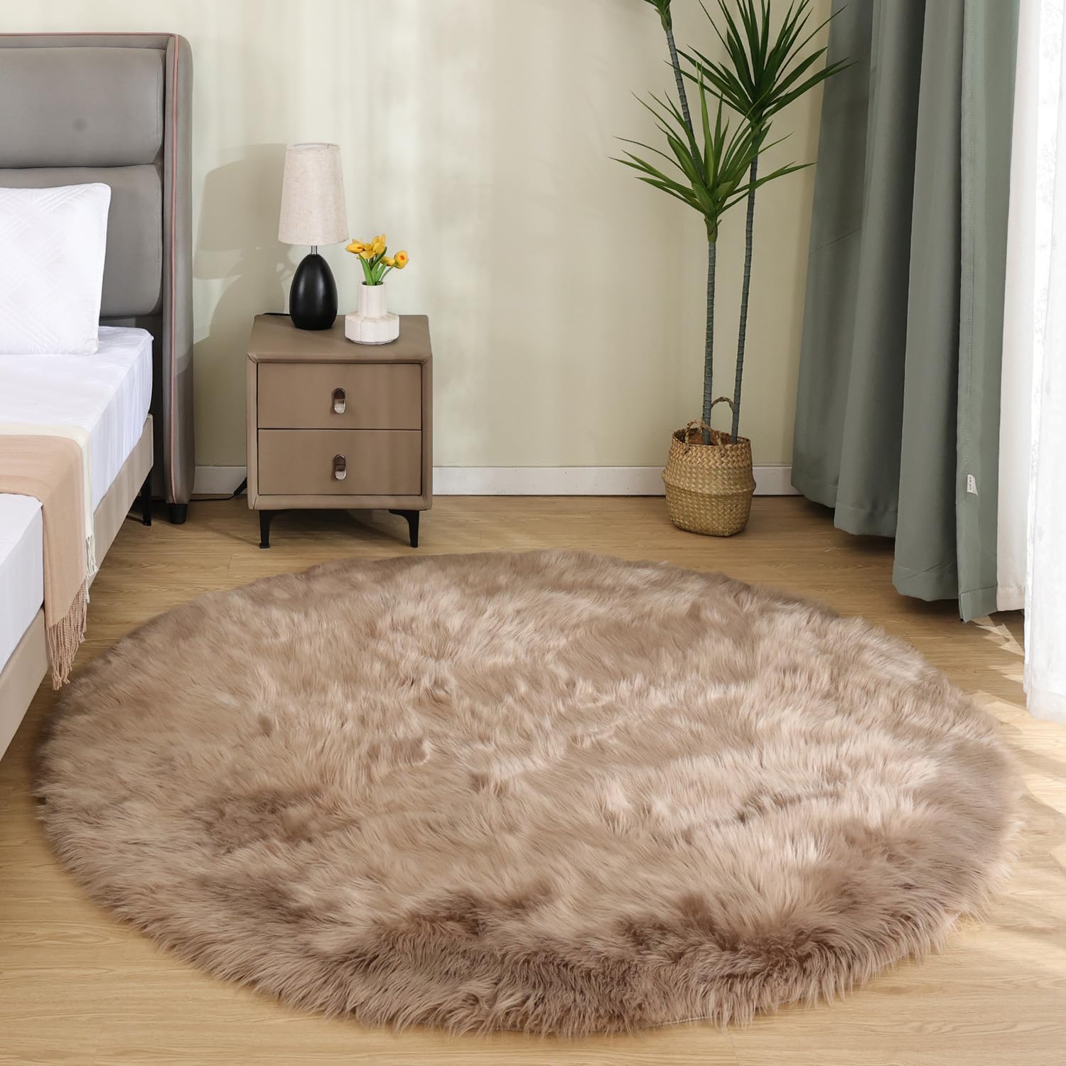 Amazon.com: Latepis Large Round Rugs 6ft Light Brown Beige Circle Faux ...