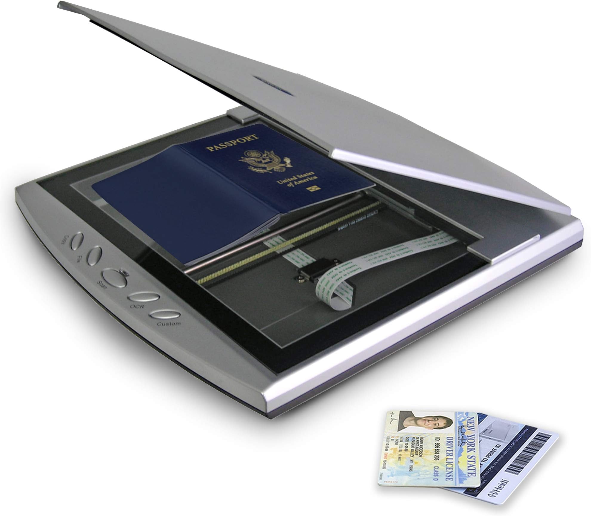 Amazon.com: Plustek OpticSilm 550 Plus - High Speed Flatbed Passport ...