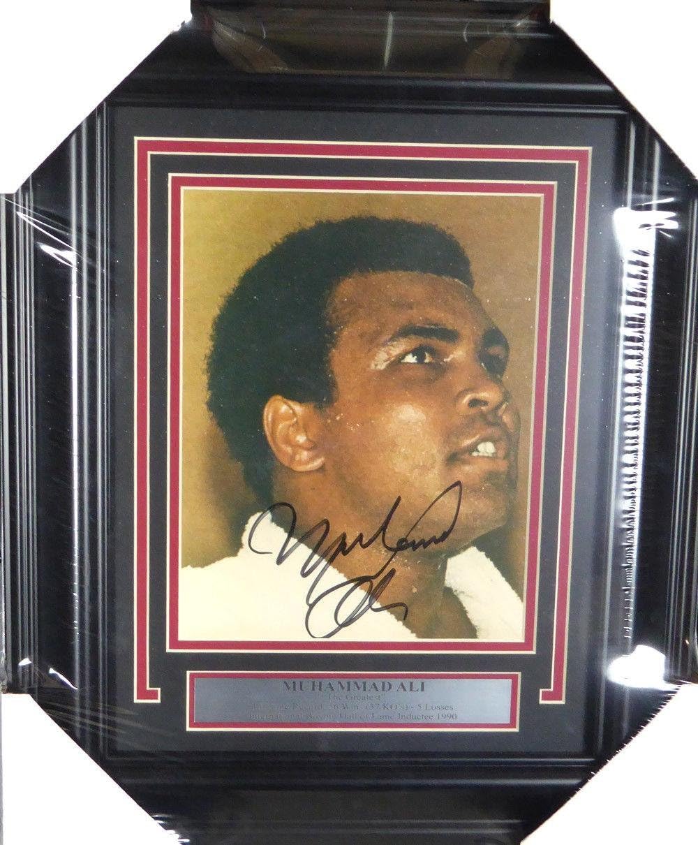 Amazon.com: Muhammad Ali Autographed Photograph - Certified Authentic ...