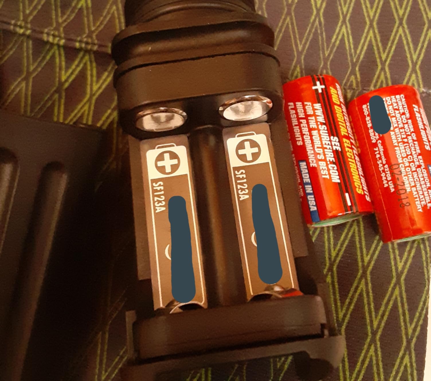 Amazon.co.jp: SUREFIRE シュアファイア P60L LED モジュール 交換バルブ 80ルーメンス [並行輸入品] : ホビー